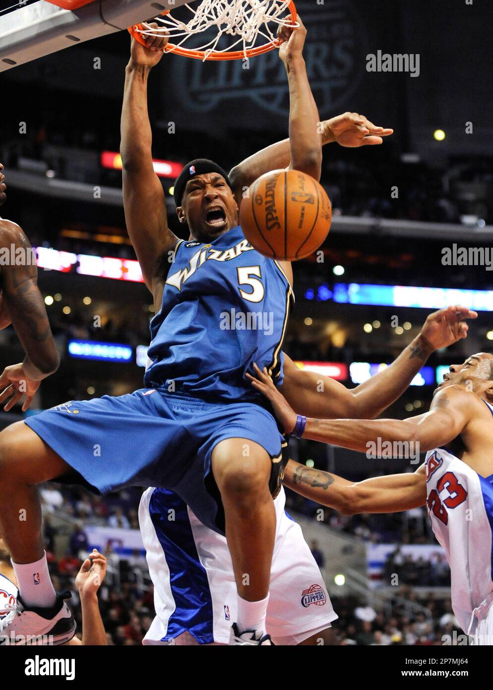 Washington Wizards forward Dominic McGuire (5) gets by Los Angeles ...