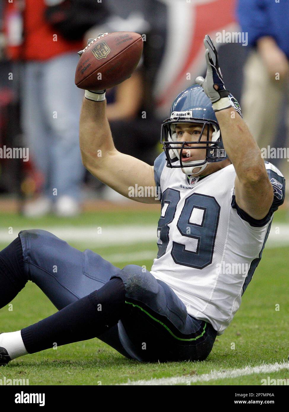 Seattle Seahawks tight end John Carlson (89) celebrates a touchdown ...