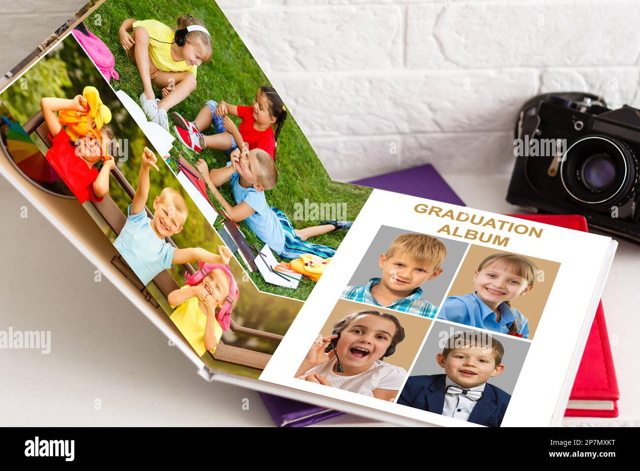 Open book, graduation album, photobook Stock Photo - Alamy