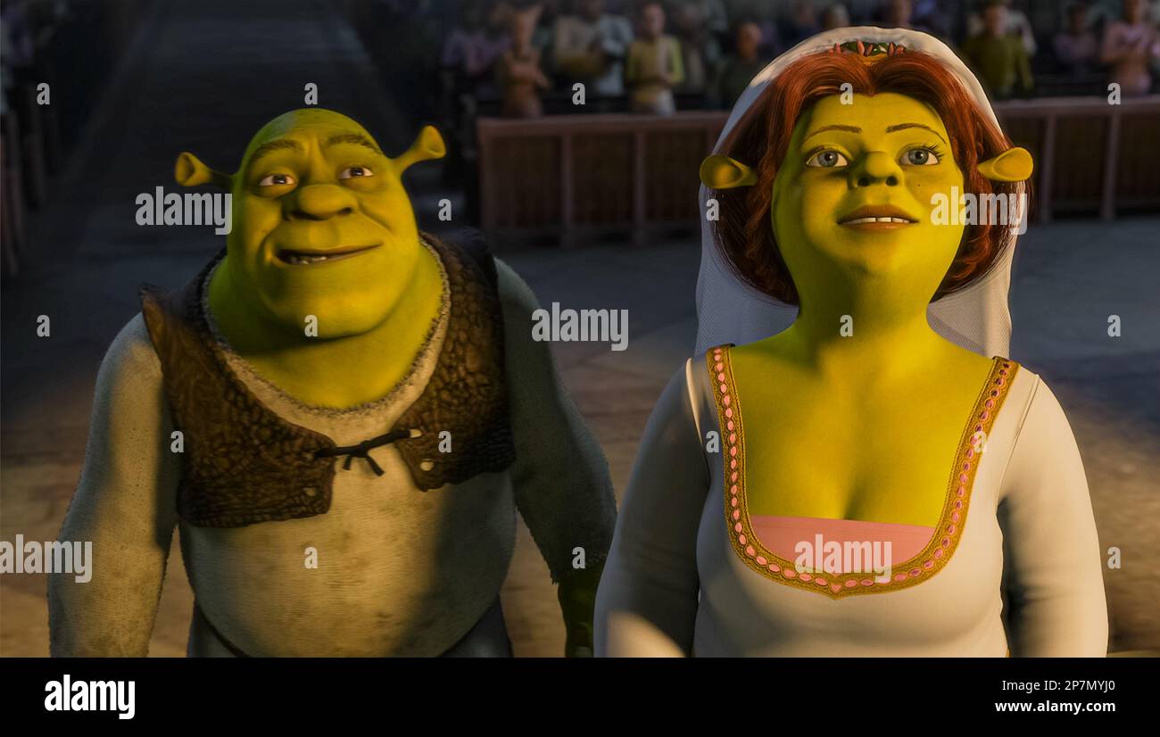 USA. Cameron Diaz and Mike Myers in a scene from the (C)DreamWorks film: Shrek (2001). Plot: A ...