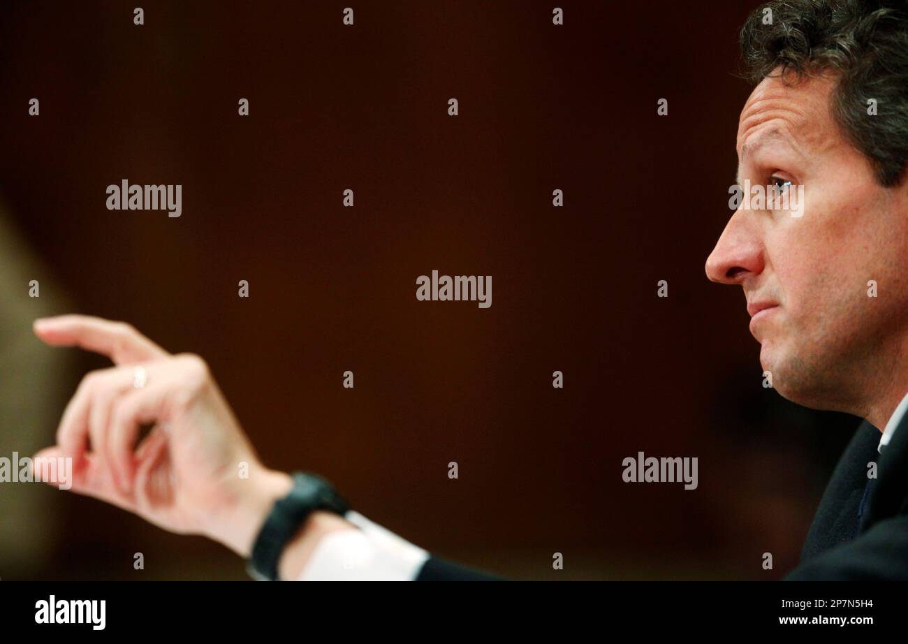 Treasury Secretary Timothy Geithner testifies on Capitol Hill in ...
