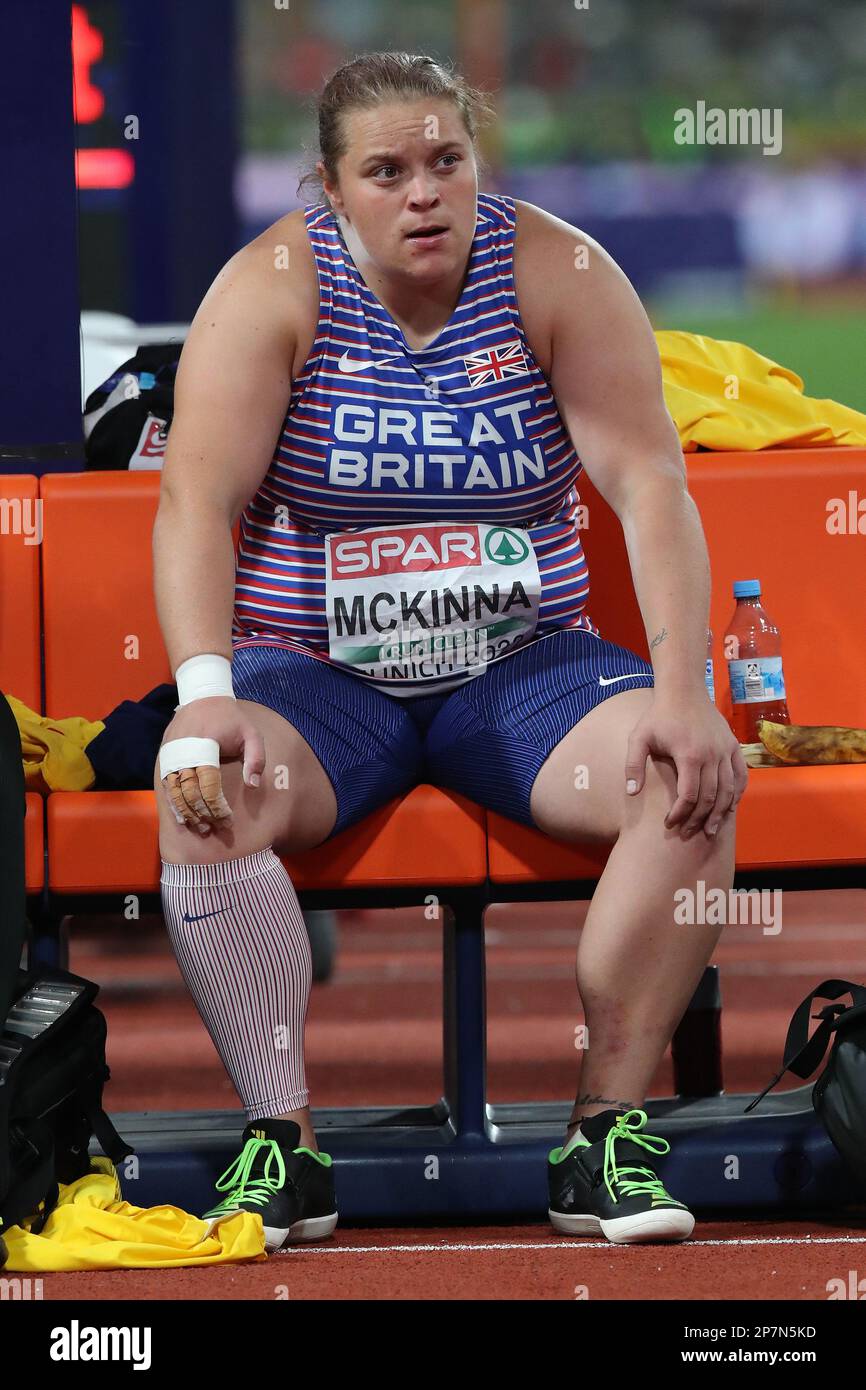 Sophie MCKINNA in the shot Putt final at the European Athletics ...