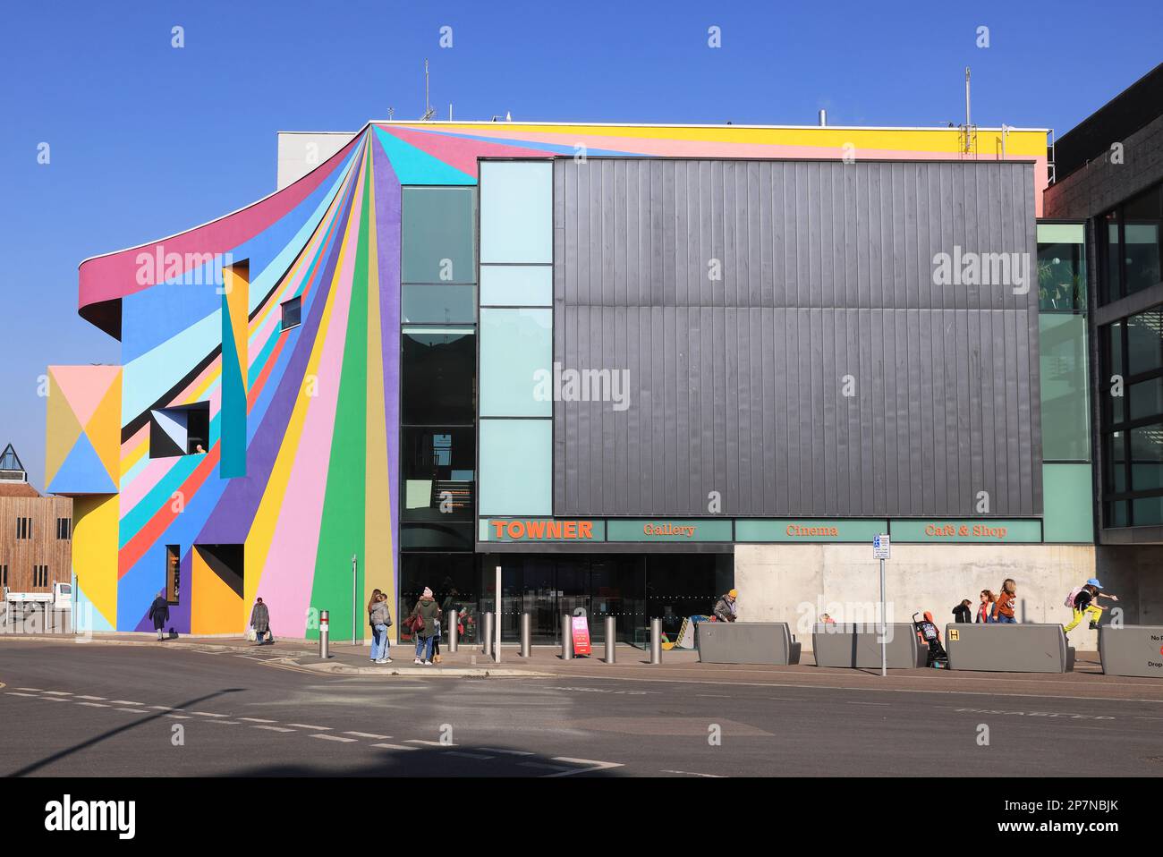 Contemporary british landscape painting hi-res stock photography and ...