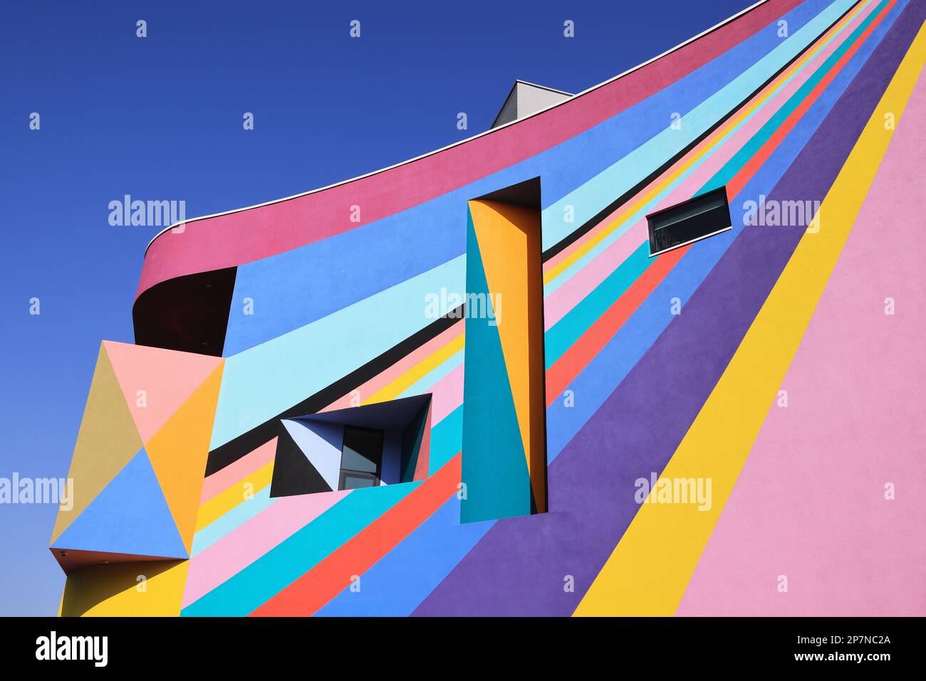 The Towner Eastbourne. art gallery with world-class exhibitions of ...