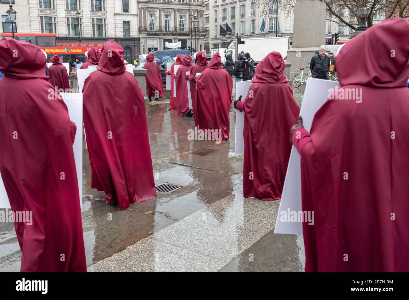 Handmaid robes hi-res stock photography and images - Alamy