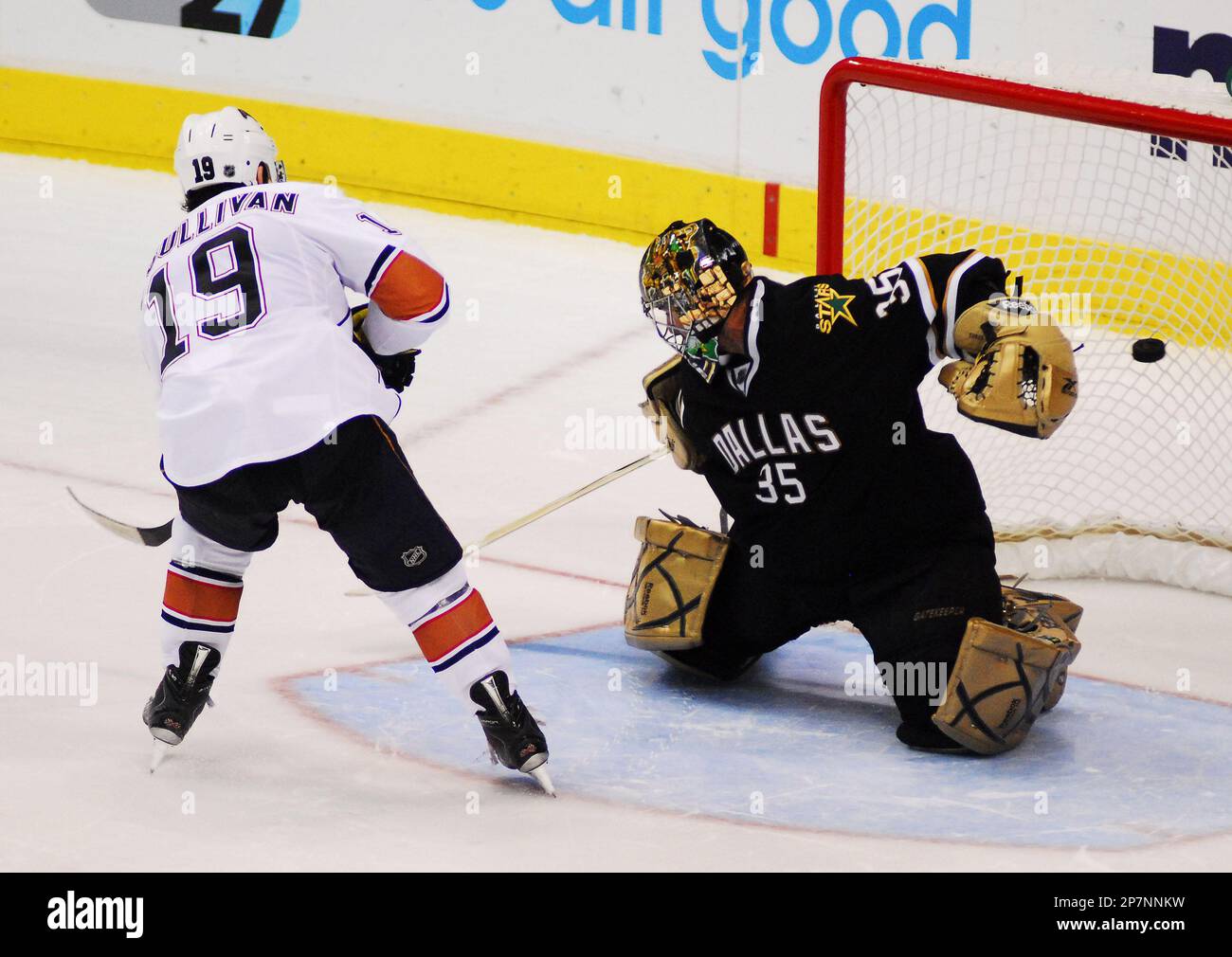 The Edmonton Oilers win 3-2 as center Patrick O'Sullivan scores the ...