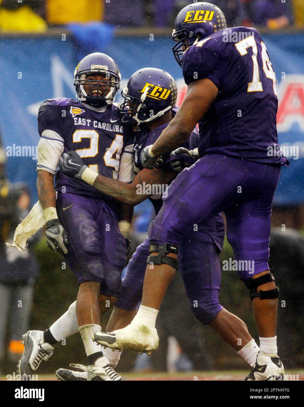 East Carolina's Dominique Lindsay (24) celebrates his touchdown with ...