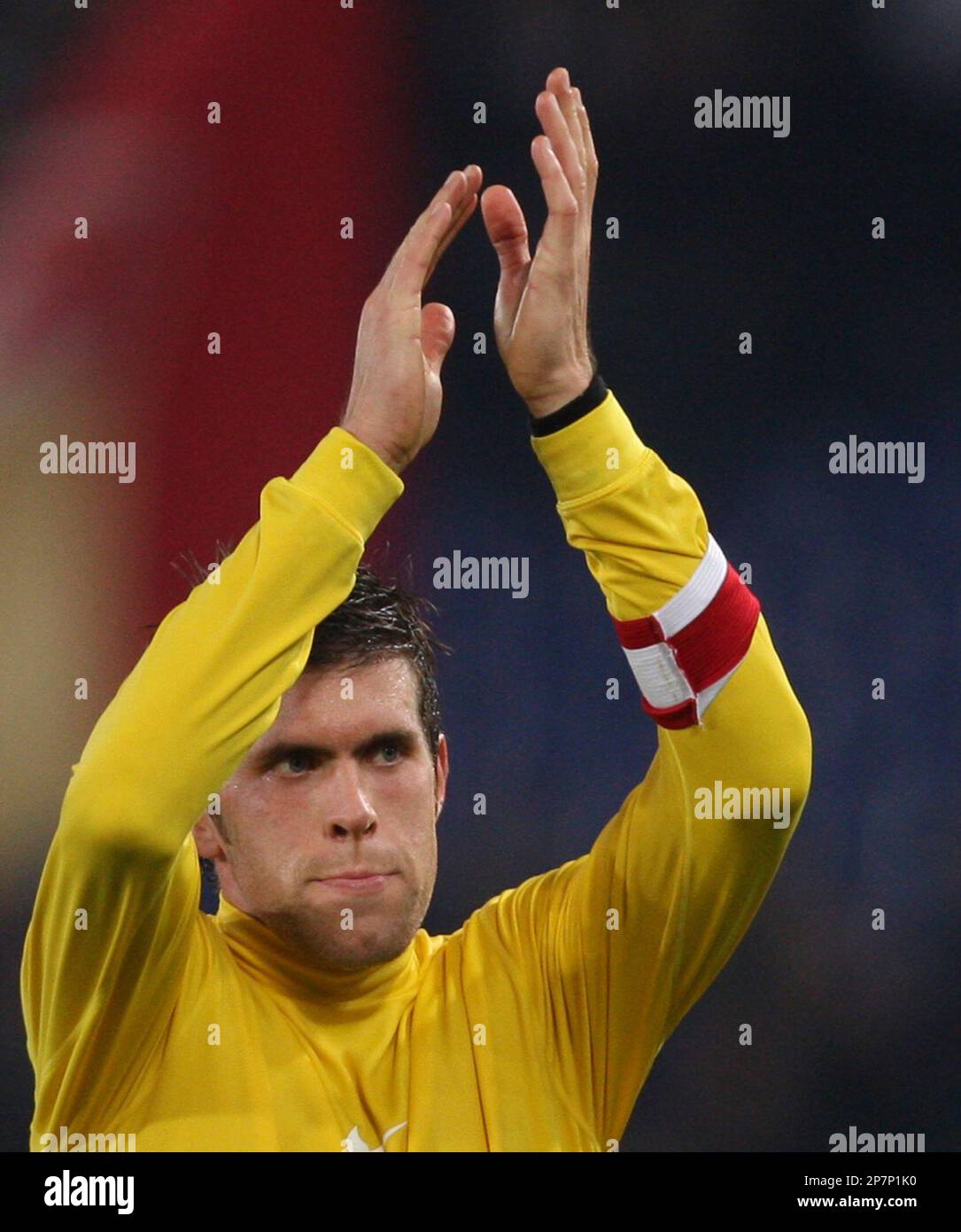 FC Basel midfielder Benjamin Huggel applauds to supporters at the end ...
