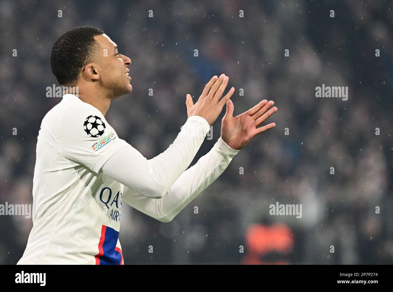 Kylian mbappe psg 2023 hi-res stock photography and images - Alamy