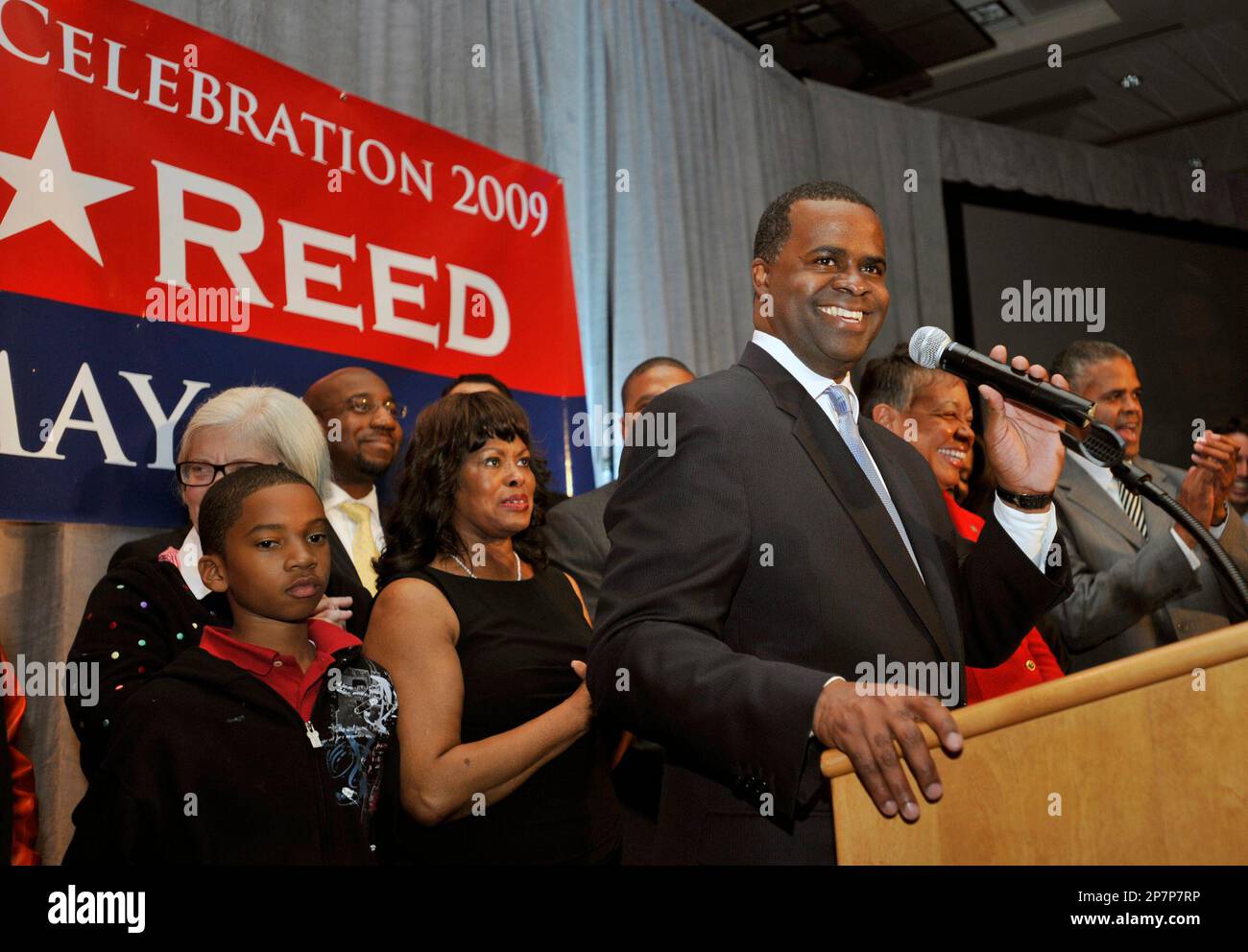 Atlanta Mayoral candidate Kasim Reed smiles as he speaks to supporters ...