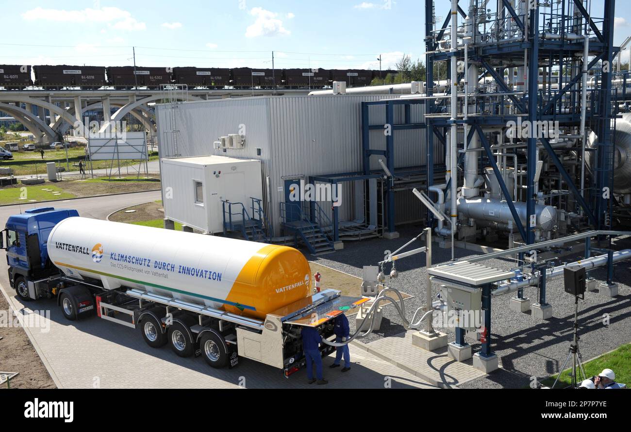 ARCHIV- Blick auf die Vattenfall Forschungsanlage auf dem Gelaende des ...