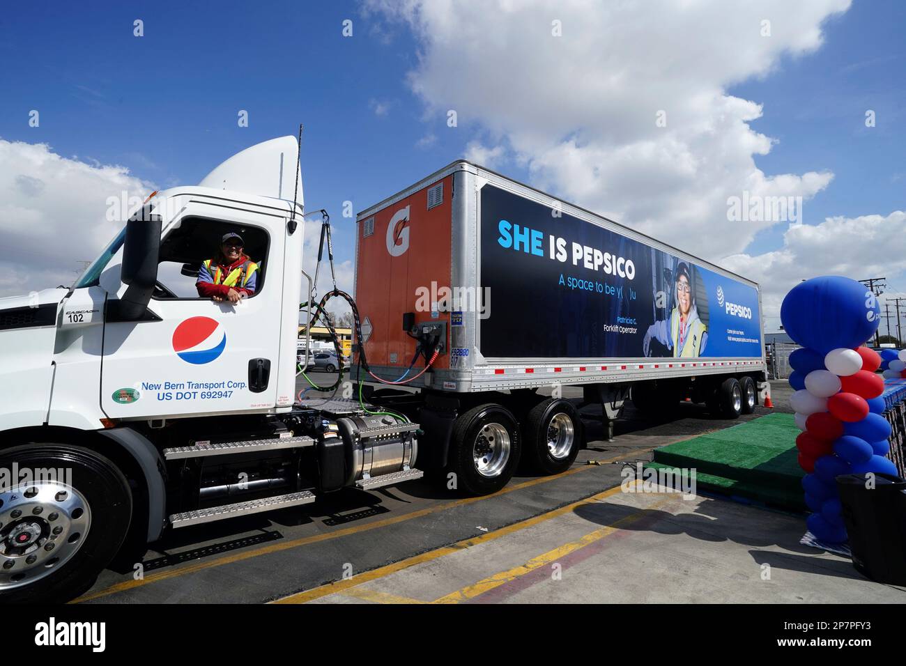 IMAGE DISTRIBUTED FOR PEPSICO - PepsiCo Beverages North America ...