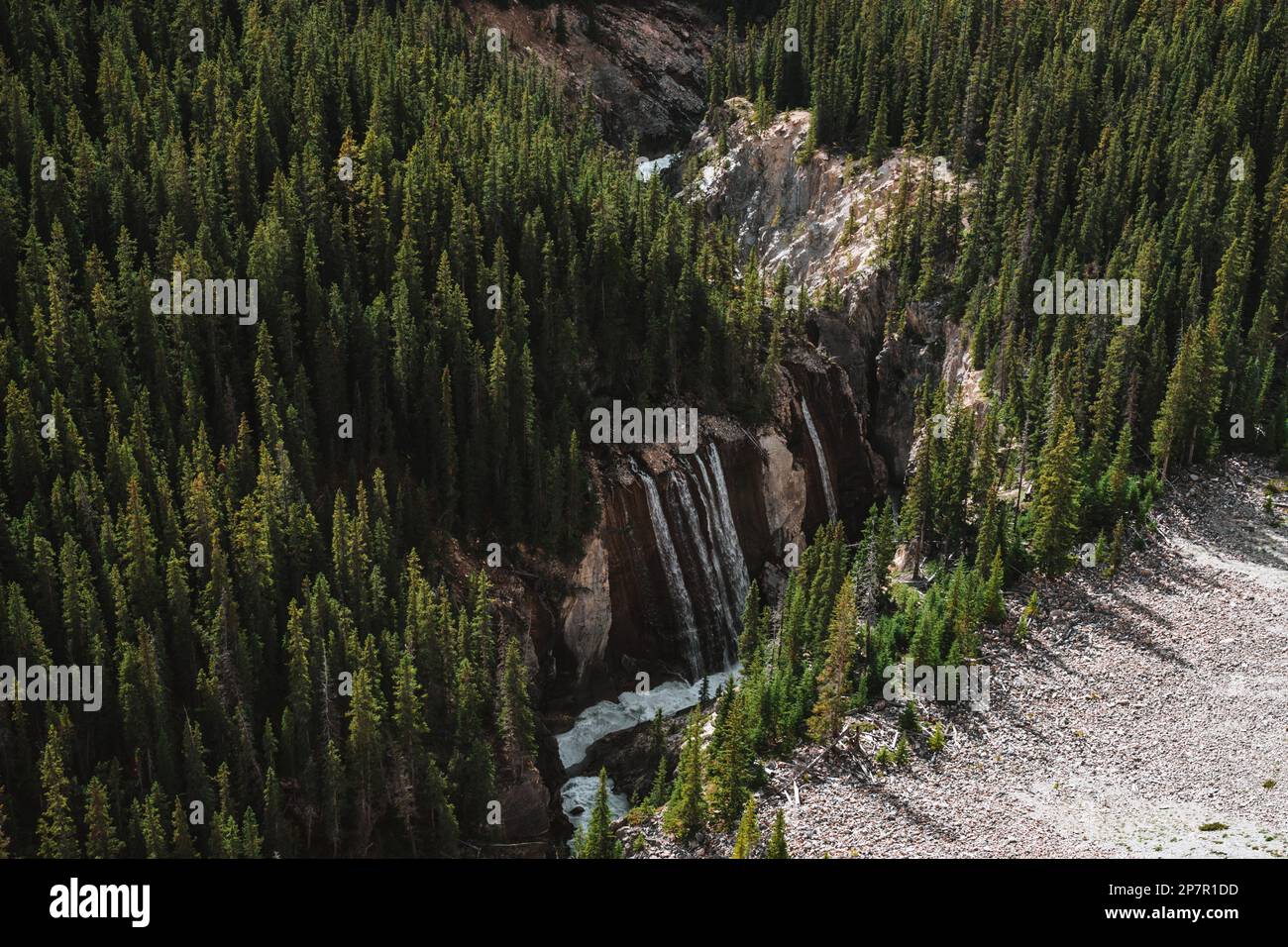 View from the Columbia Icefield Skywalk in Jasper National Park ...