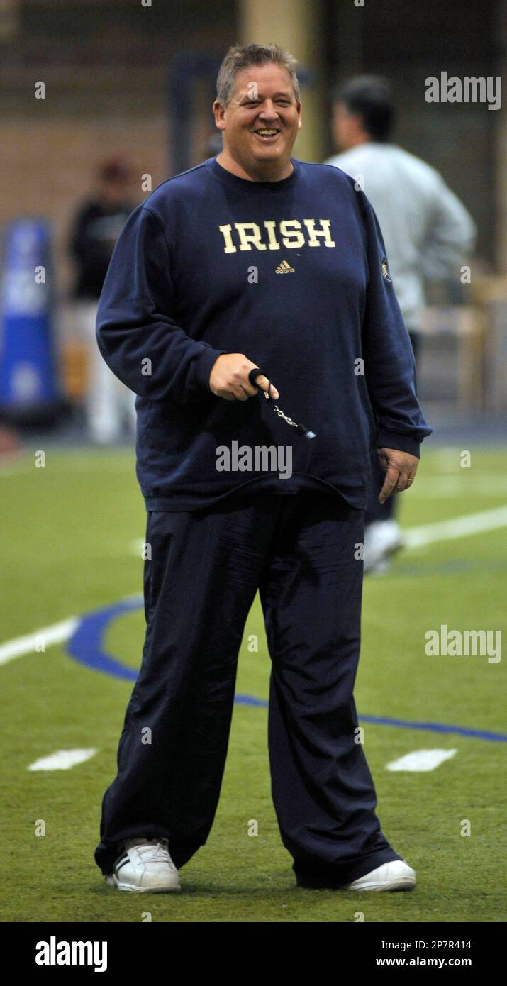 Notre Dame Charlie Weis watches his team during practice of an NCAA ...