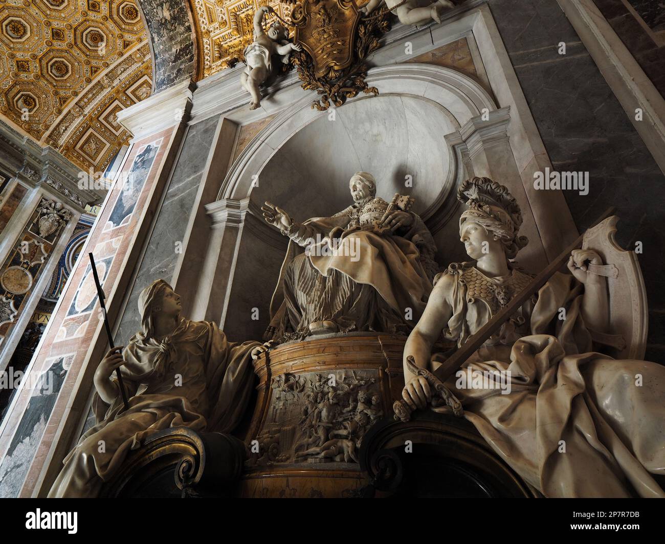 Grave monument for a pope in Saint Peters Basilica in Vatican City ...