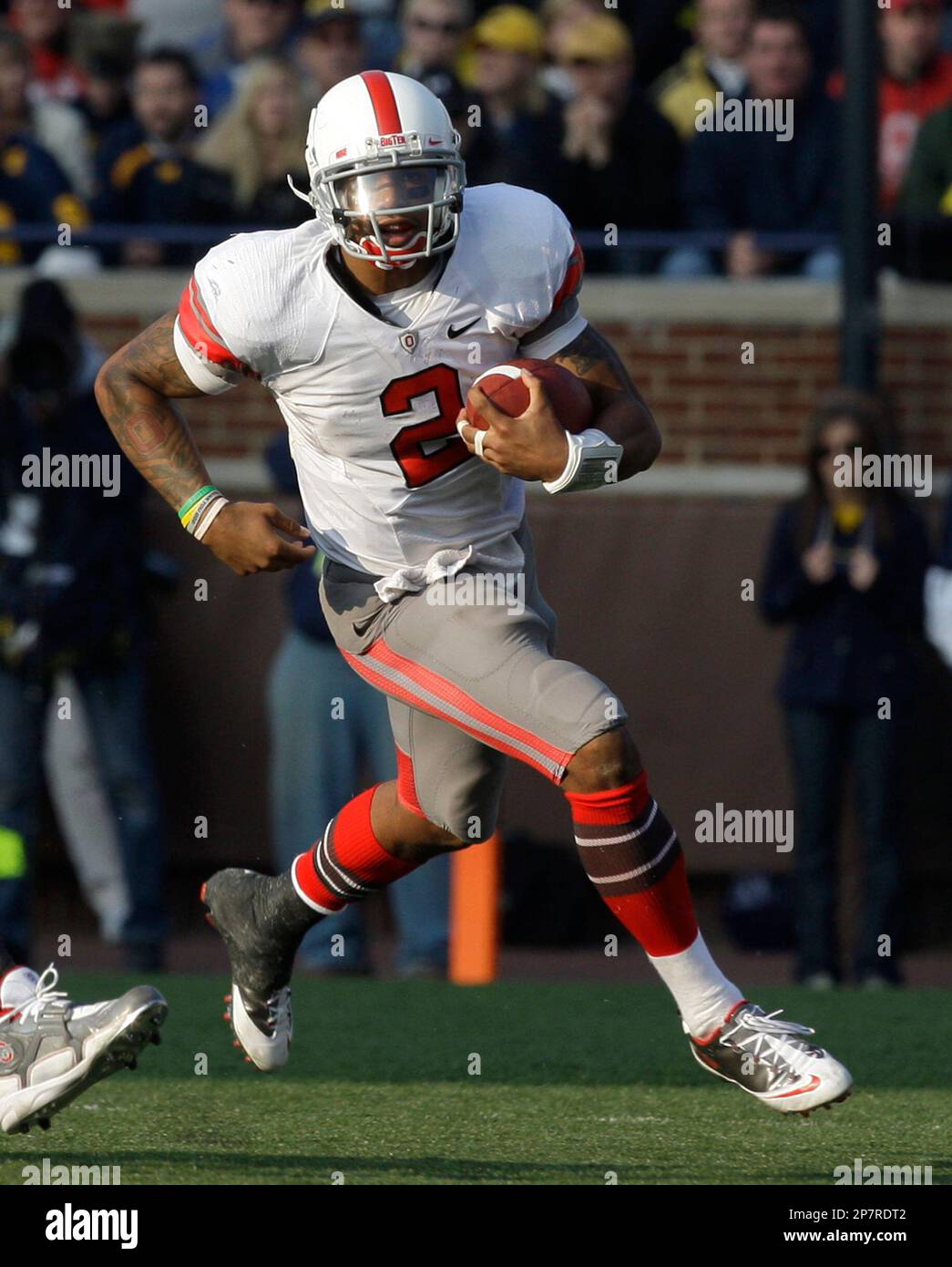 Ohio State quarterback Terrelle Pryor runs against Michigan in the ...