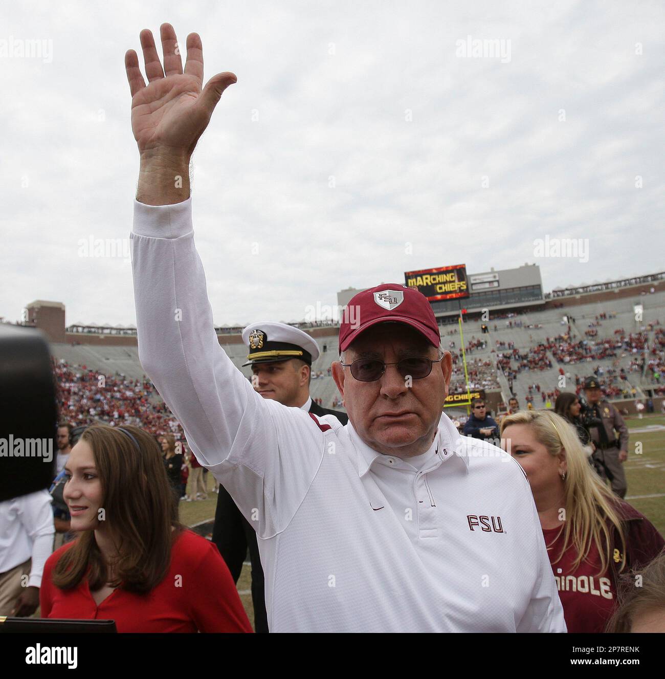 Florida State defensive coordinator Mickey Andrews waves to the crowd ...