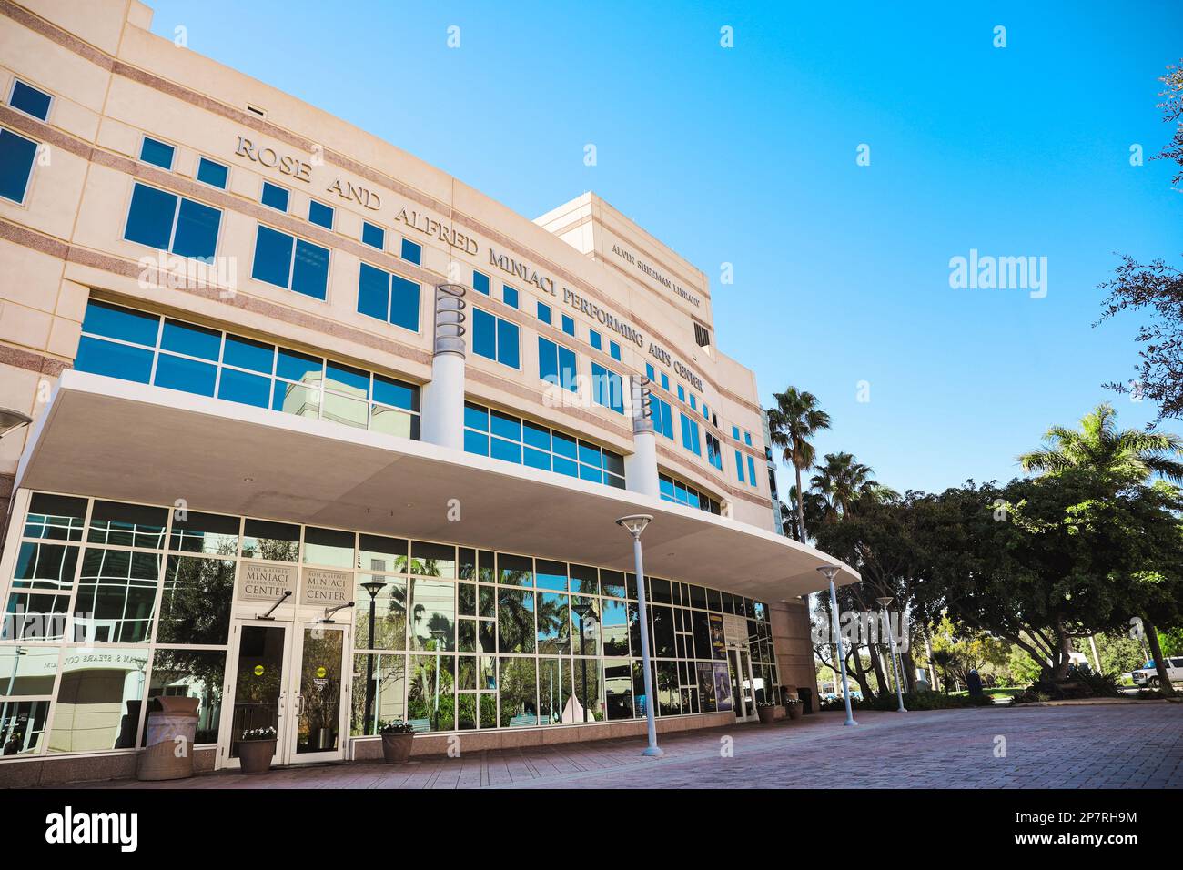 The miniaci arts center hi-res stock photography and images - Alamy