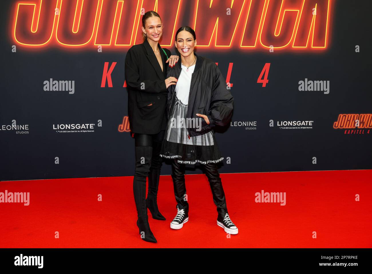 Amy mussul hi-res stock photography and images - Alamy