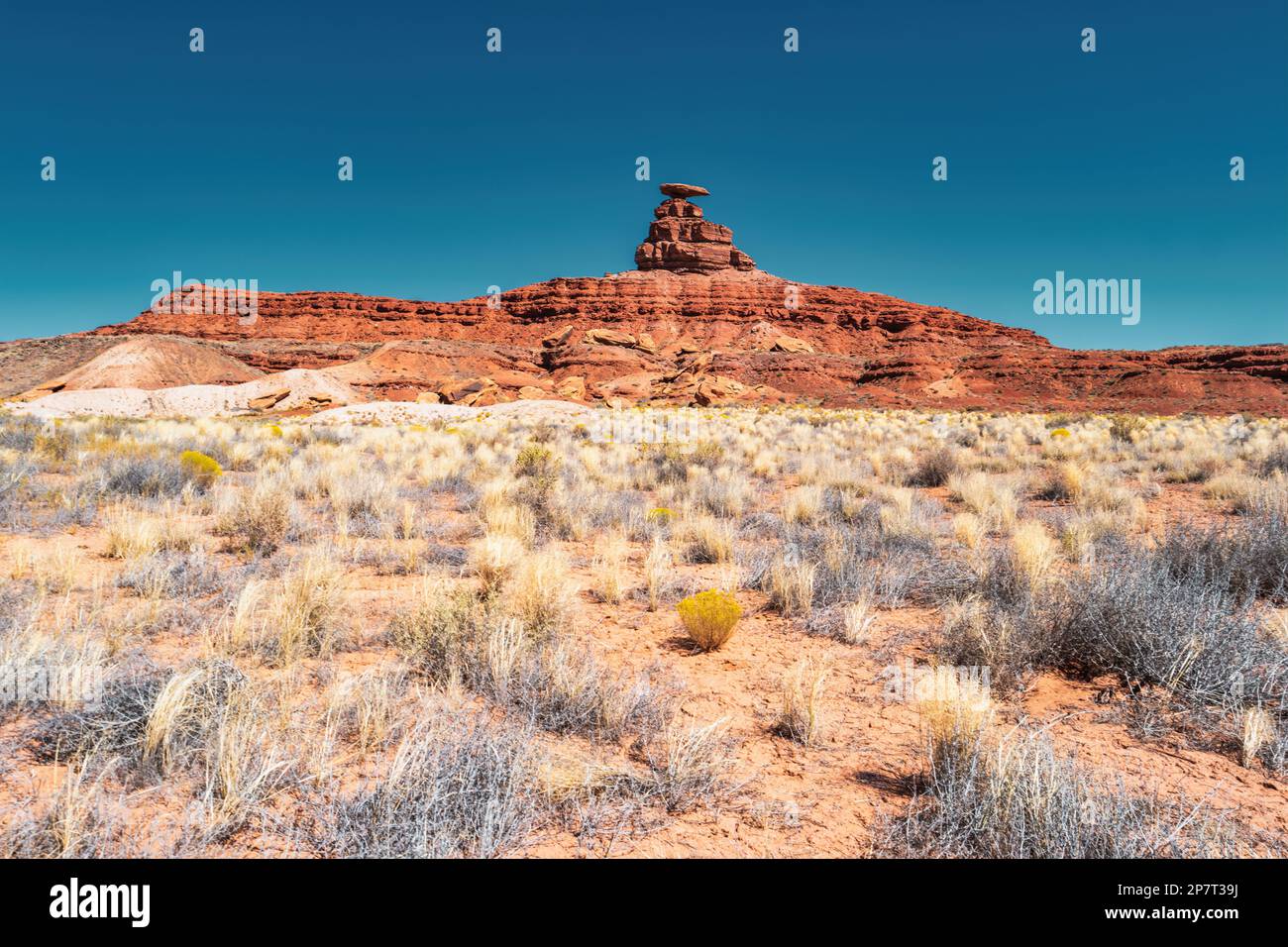 Mexican hat utah hi-res stock photography and images - Alamy