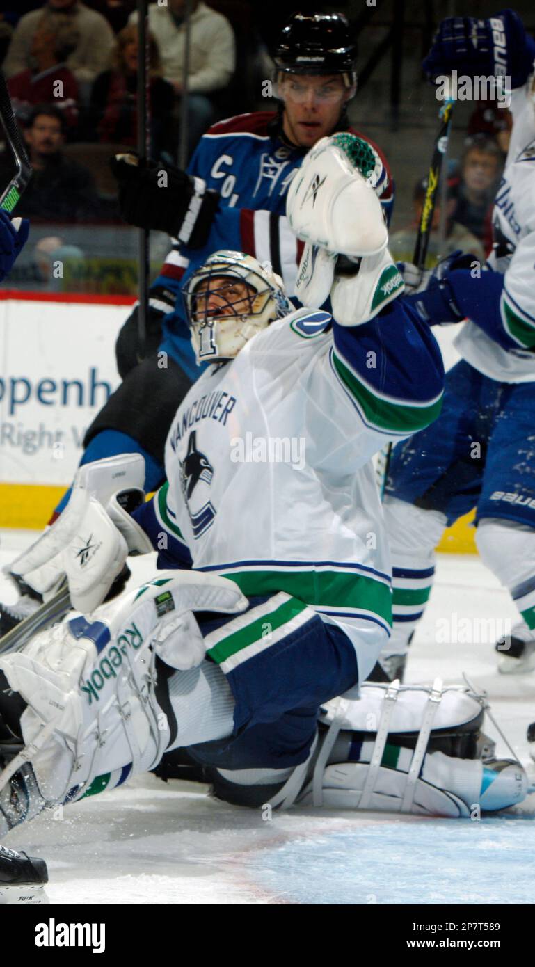 Roberto Luongo Glove Save