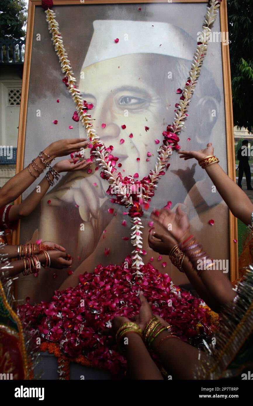 Students pay floral tribute to Jawaharlal Nehru on his 120th birth ...