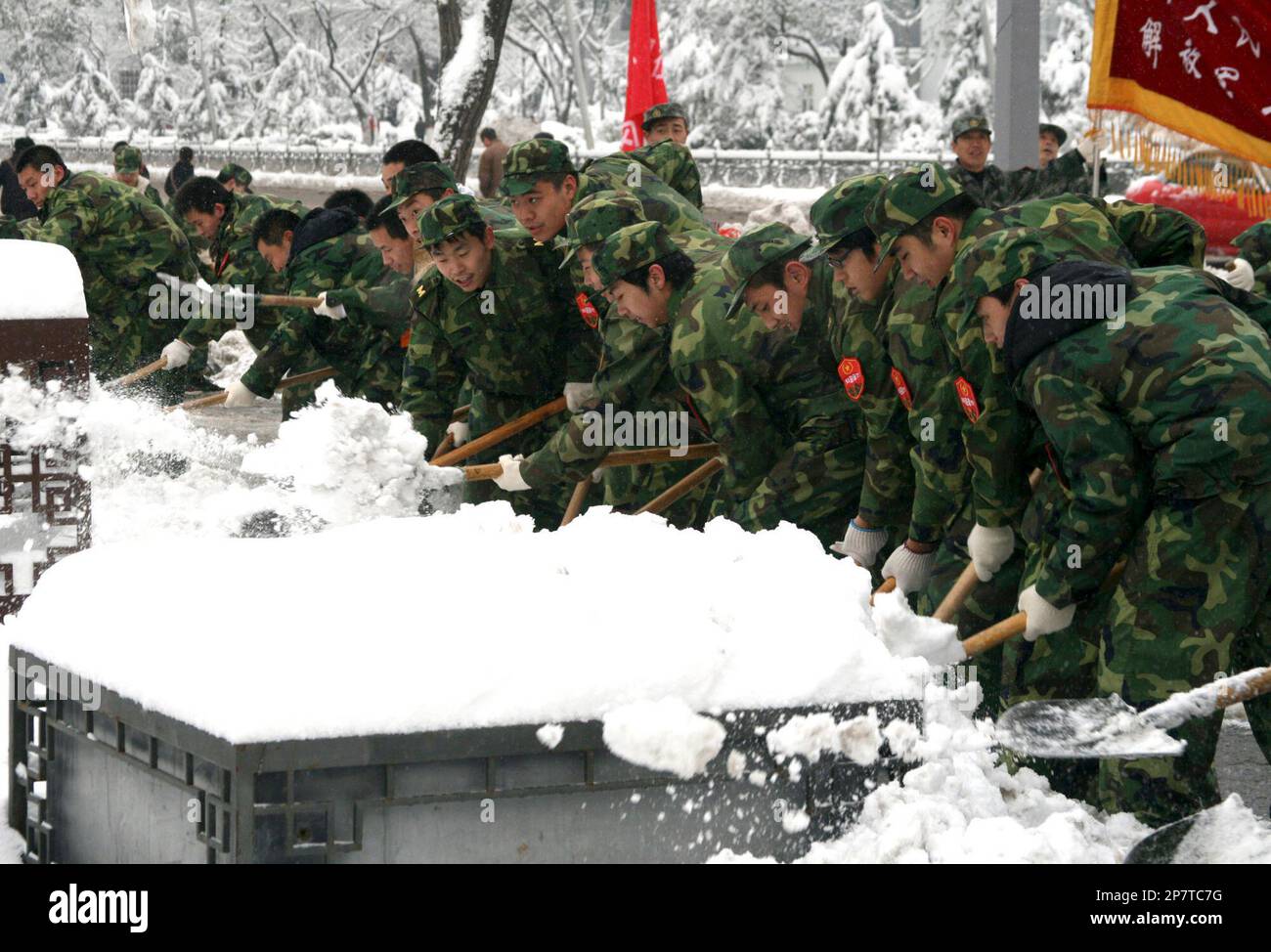 In this photo taken Thursday, Nov. 12, 2009, soldiers of the militia, a ...