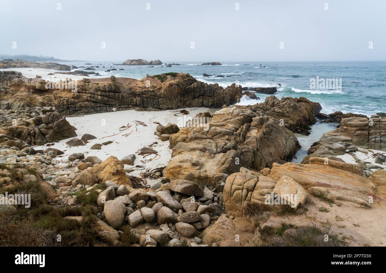 Rugged pacific ocean waterfront hi-res stock photography and images - Alamy