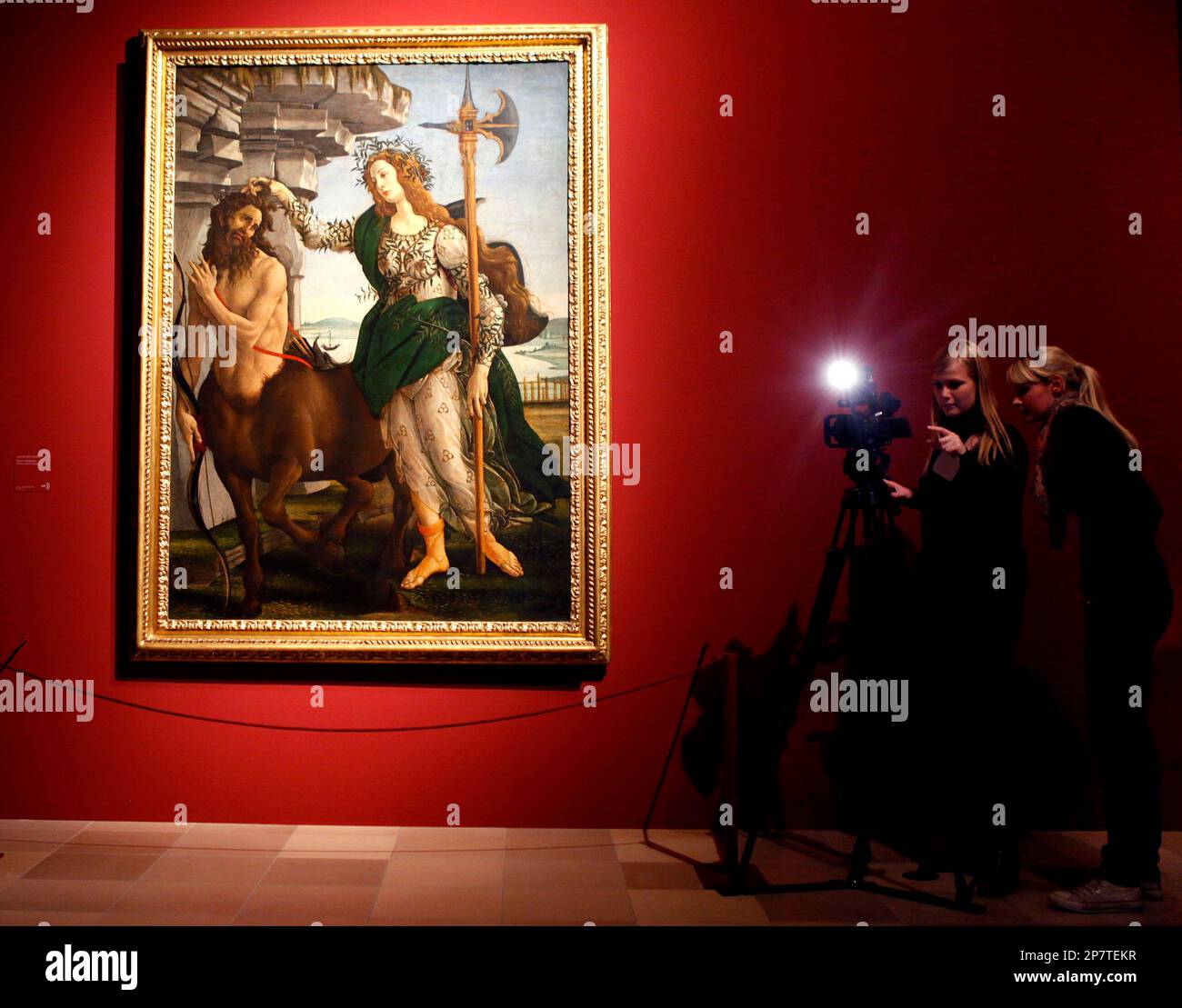 Das Gemaelde "Minerva und Kentaur" des italienischen Malers Sandro ...