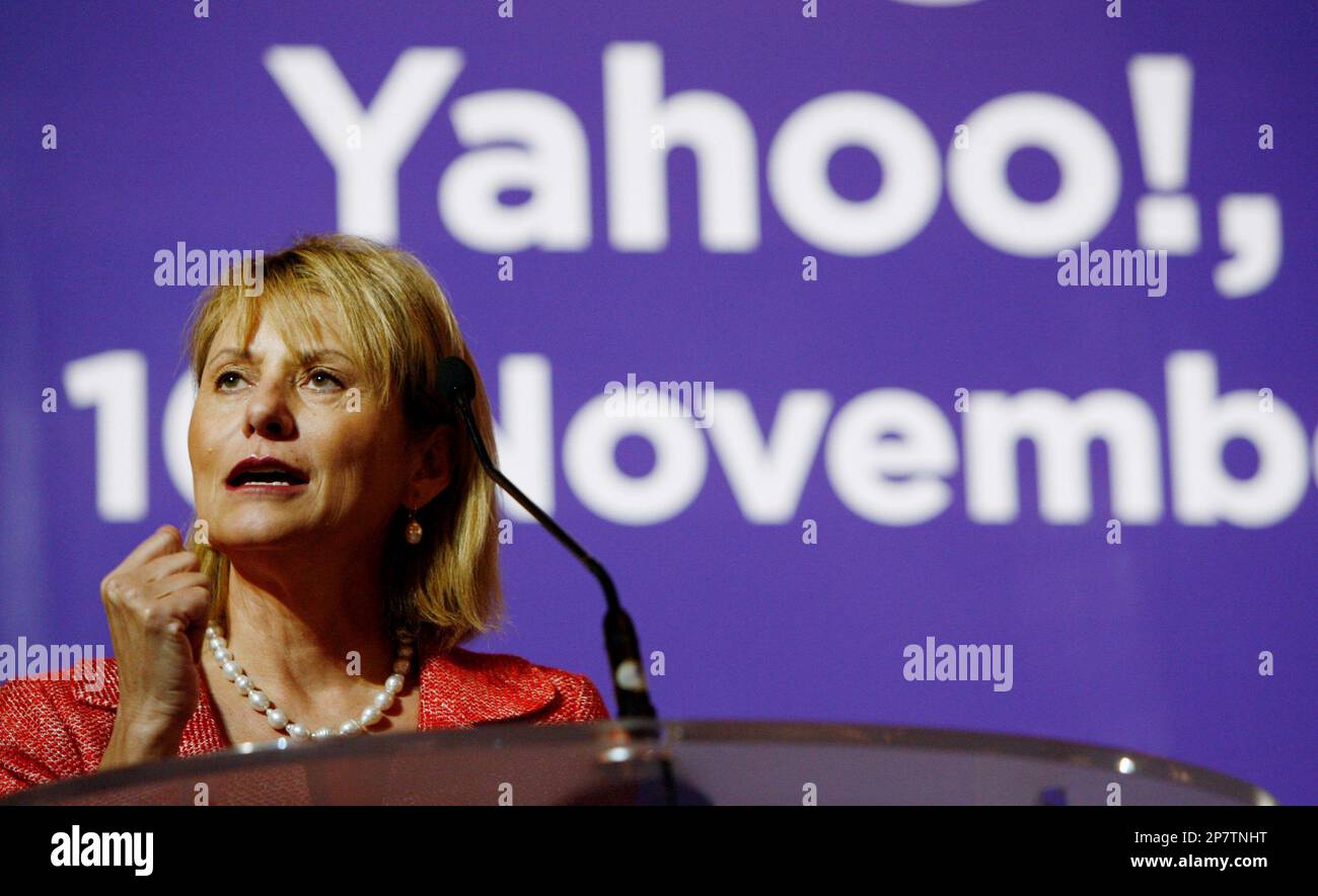 Chief Executive Officer of Yahoo Carol Bartz addresses a American Chamber of Commerce lunch in ...