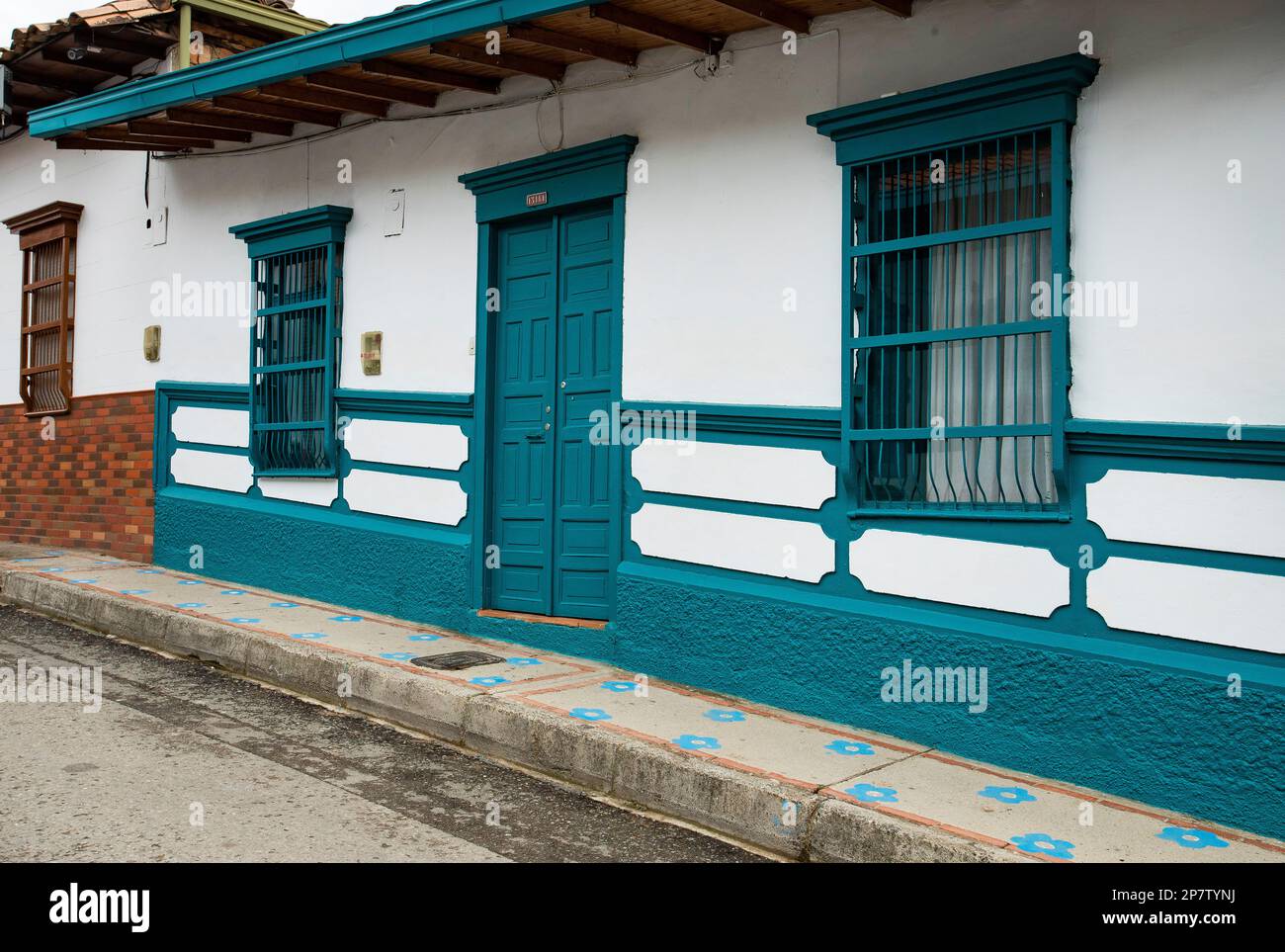 Facade located in Entrerrios, Antioquia. traditional colombian ...