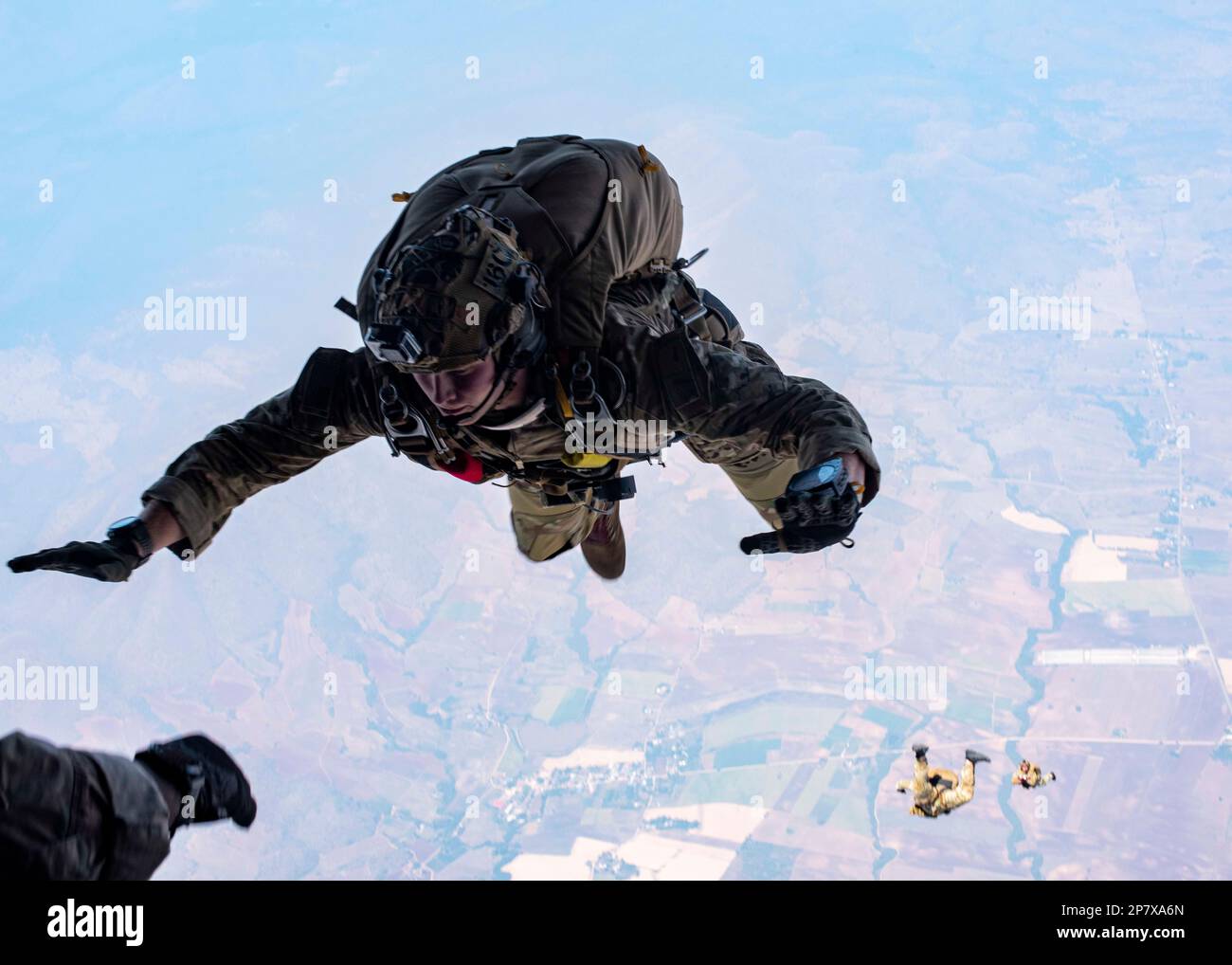 U.S. Army paratroopers assigned to 1st Special Forces Group (Airborne ...