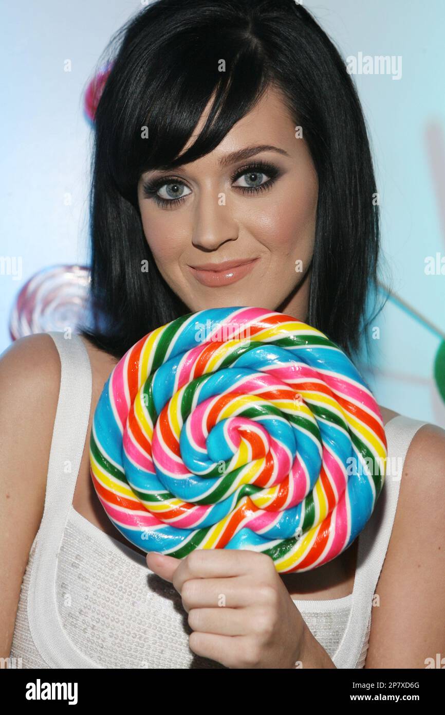 COMMERCIAL IMAGE *** In this photograph was taken by AP Images for 42 ...