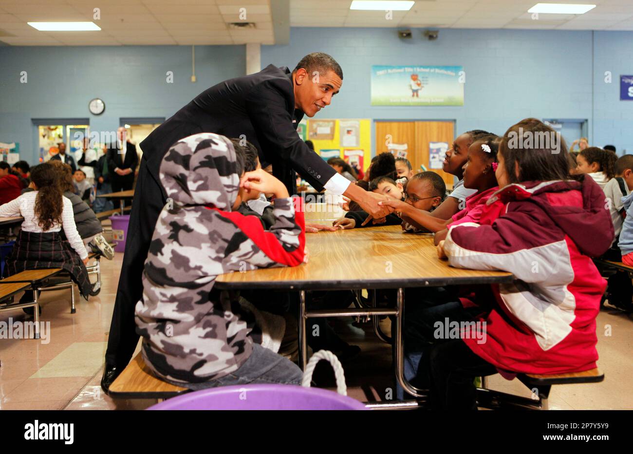 President Barack Obama talks to third and fourth grade students at ...