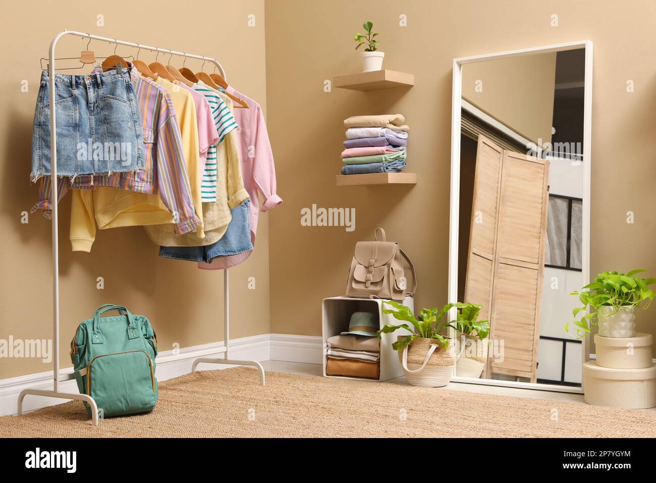 Stylish dressing hi-res stock photography and images - Alamy