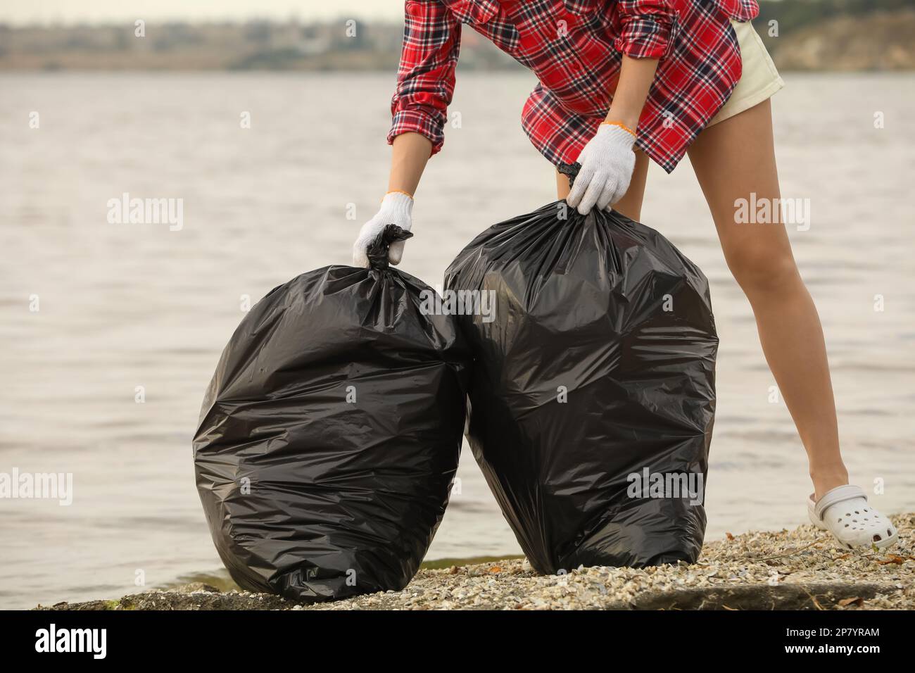 Garbage bags on sea hi-res stock photography and images - Alamy