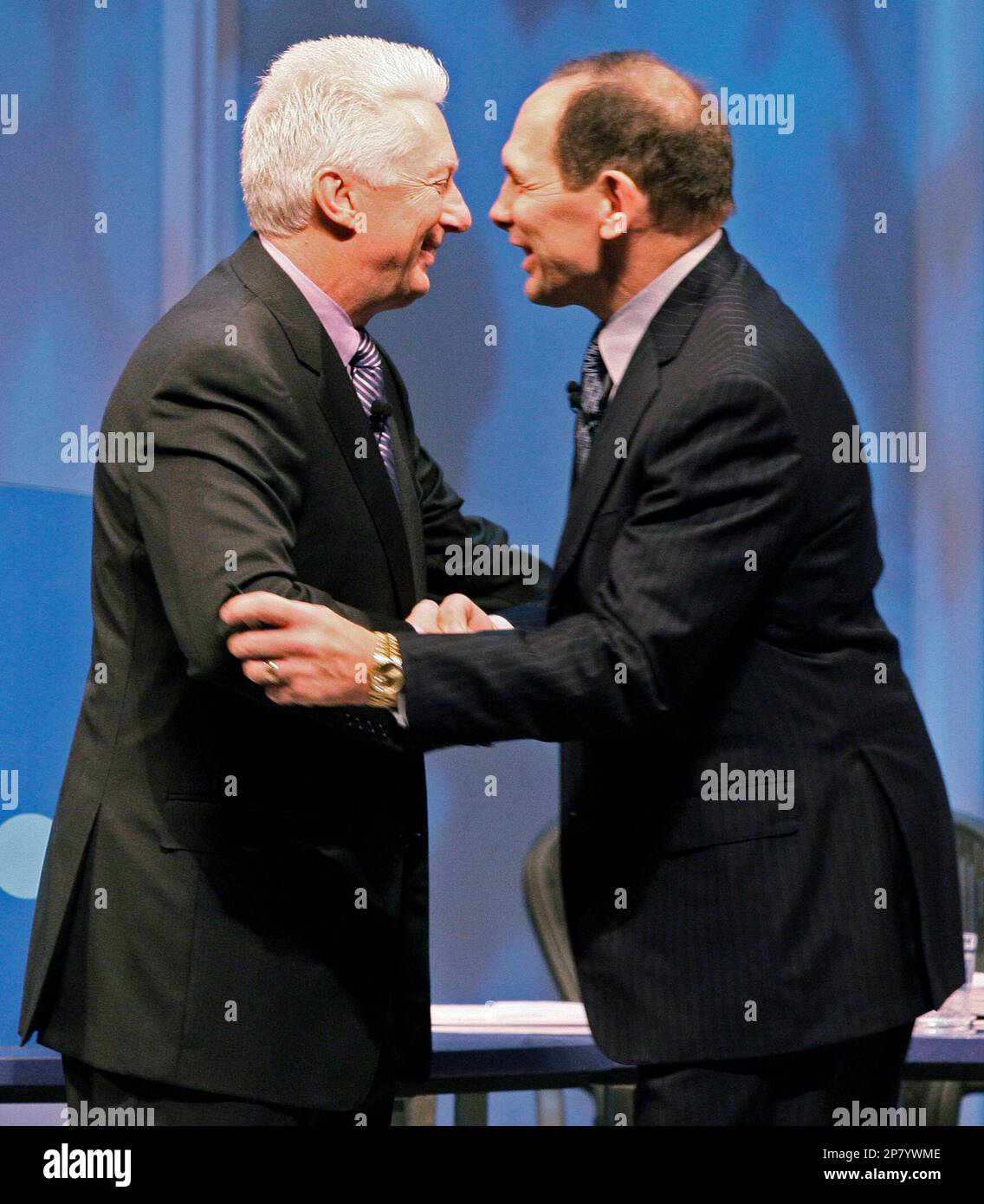 Procter & Gamble Chairman of the Board, A.G. Lafley, left, introduces P ...