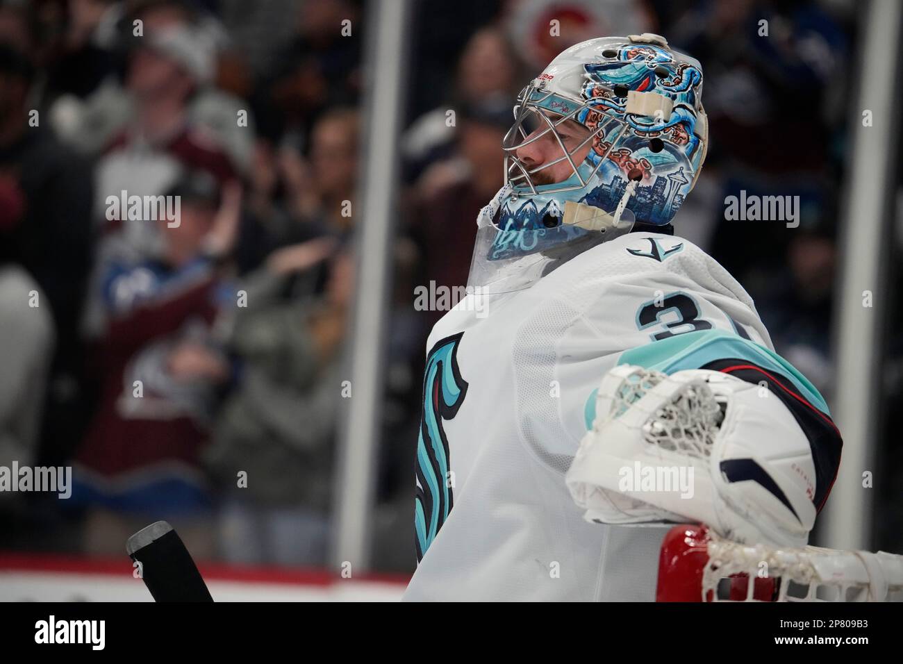 Seattle Kraken goaltender Philipp Grubauer (31) in the first period of ...