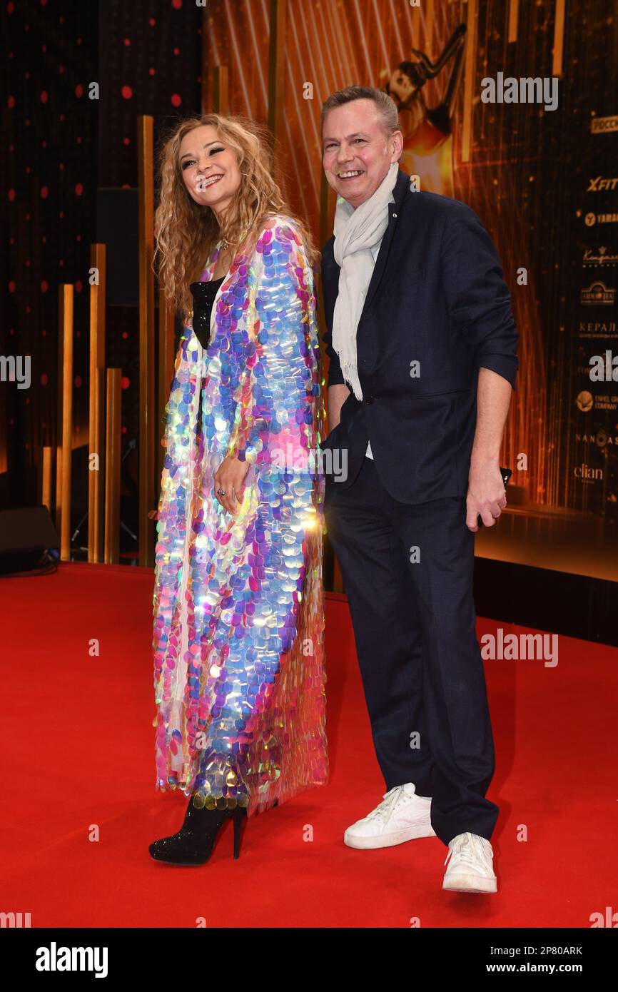 Moscow Region. Singer Vladimir Levkin with his wife Marina at the Victoria 2022 Russian National ...