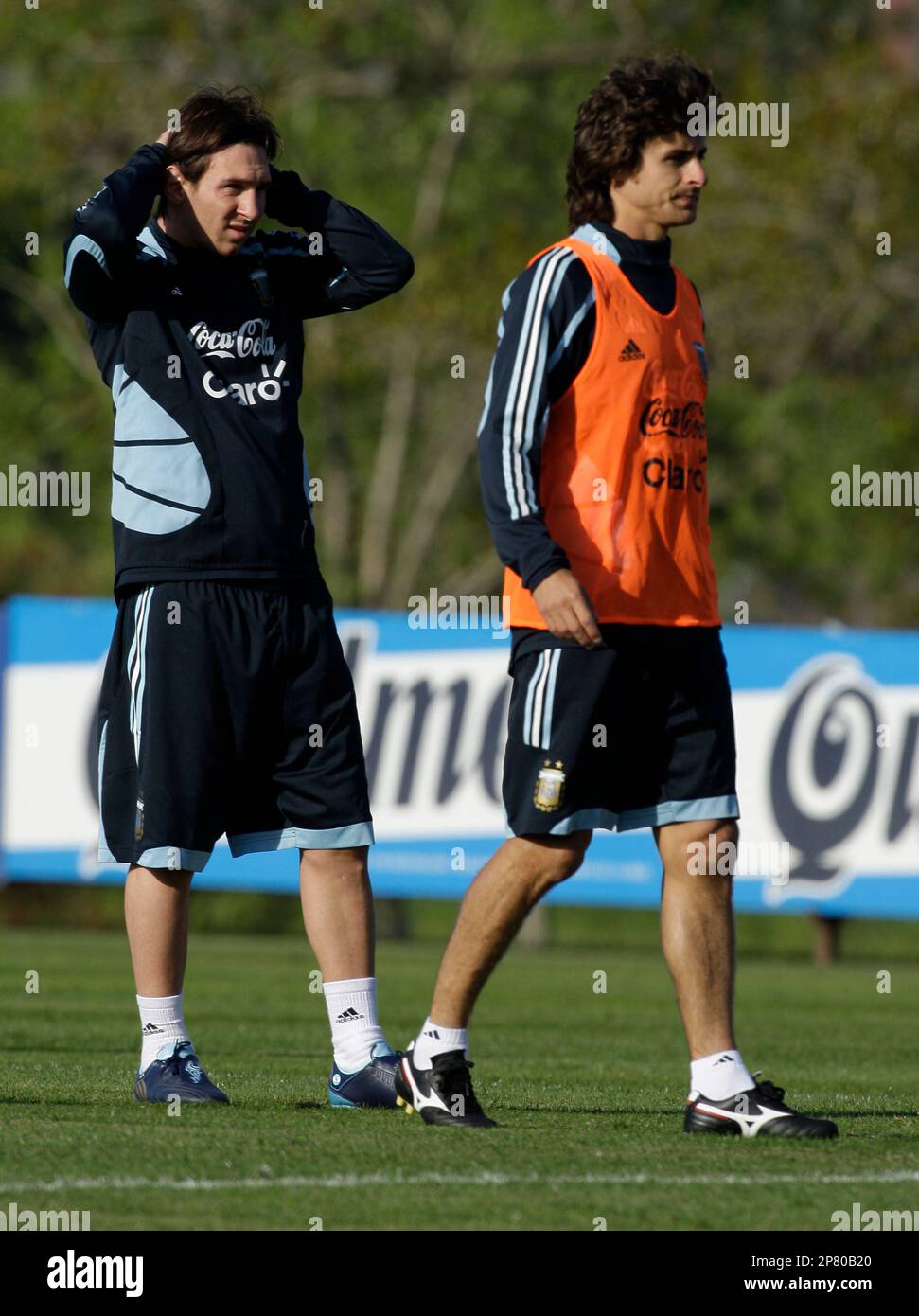 Argentina's soccer players Lionel Messi, left, and Pablo Aimar walk ...