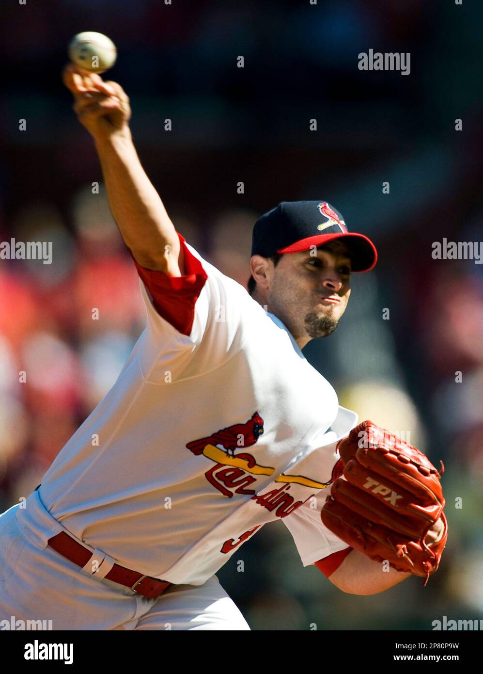 St. Louis Cardinals starting pitcher Joel Pineiro throws during the ...