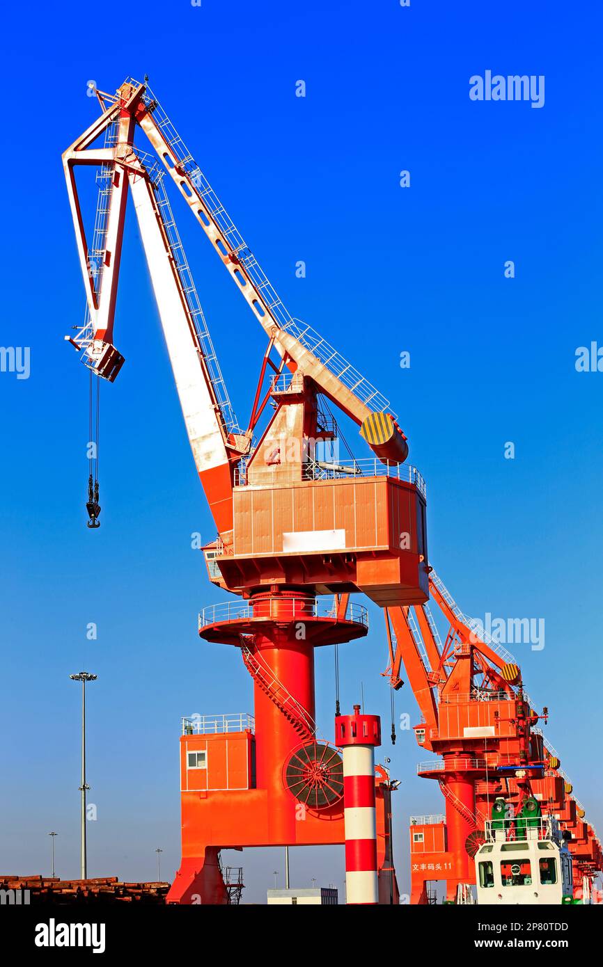 Port crane work Stock Photo - Alamy