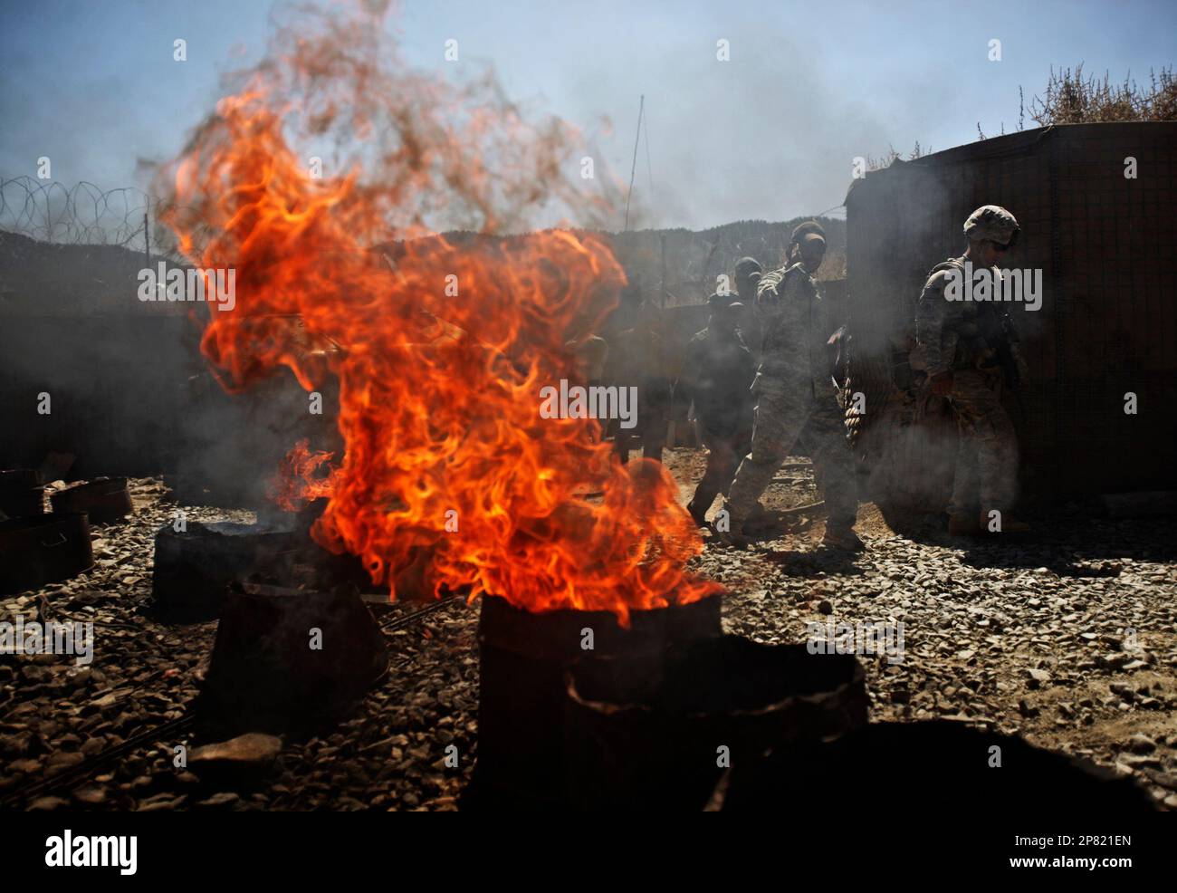 Soldiers from the U.S. Army's 3rd Battalion, 509th Infantry Regiment ...