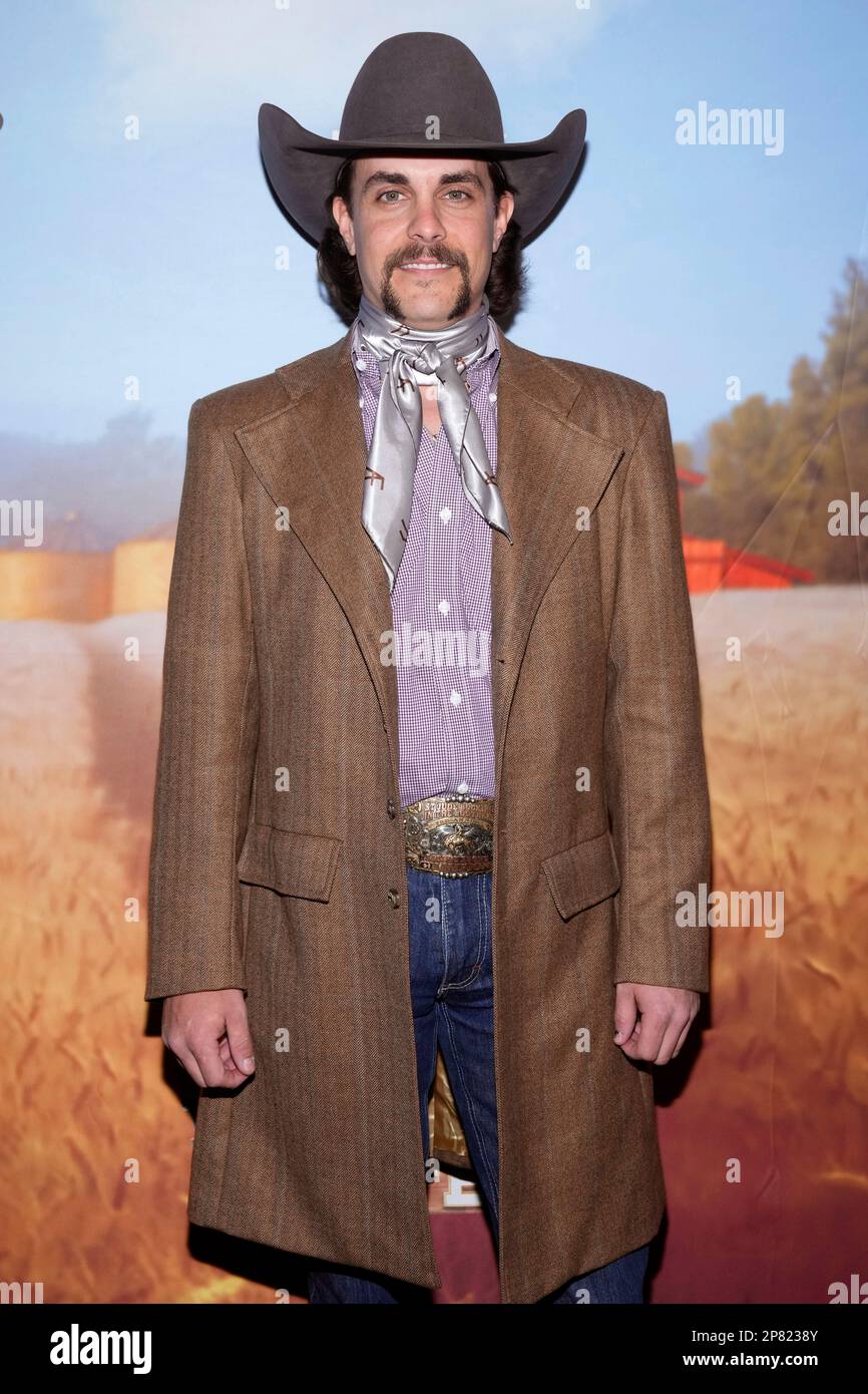 Allen Foster attends the premiere FOX television's "Farmer Wants a Wife ...