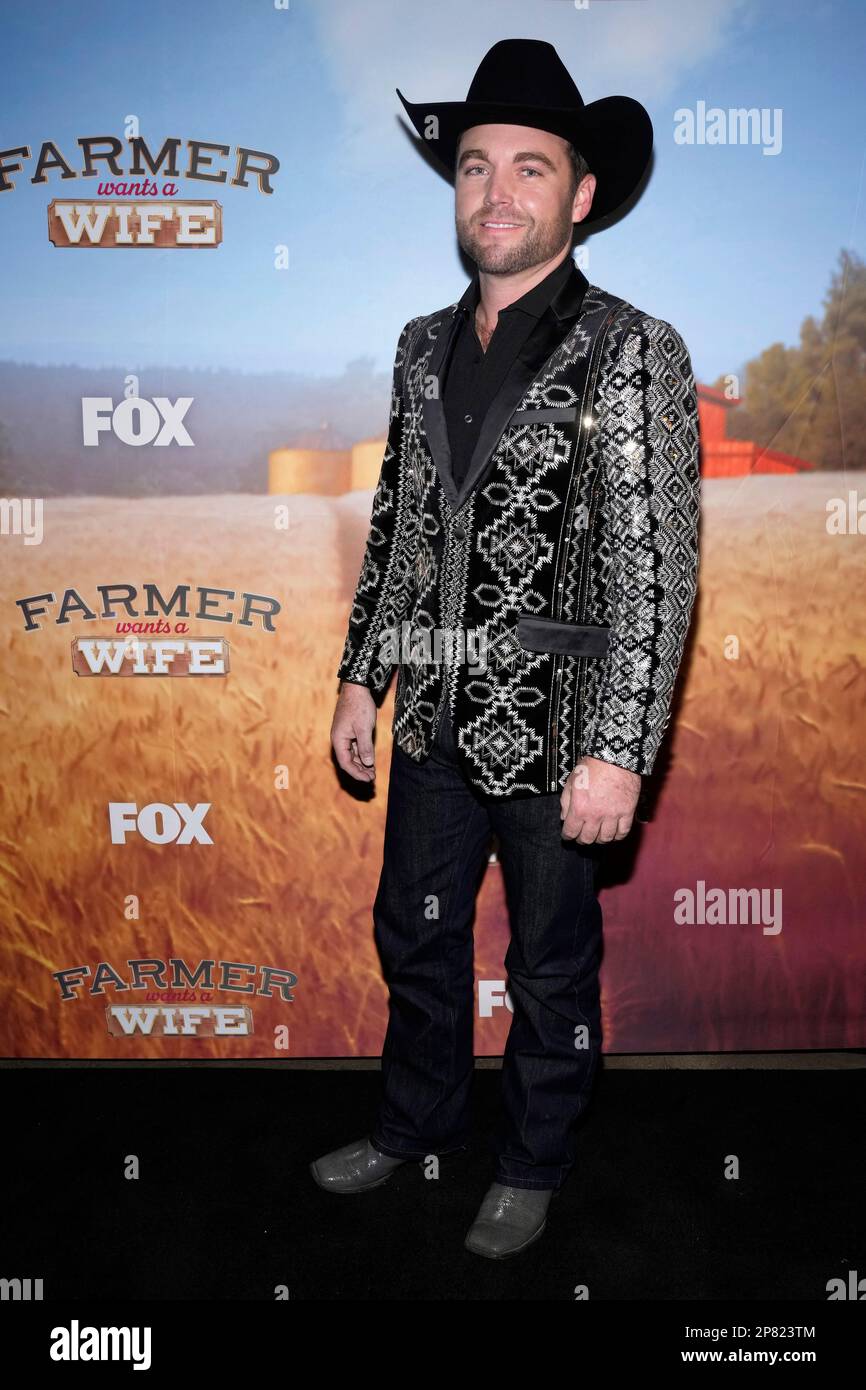 Hunter Grayson attends the premiere FOX television's "Farmer Wants a ...