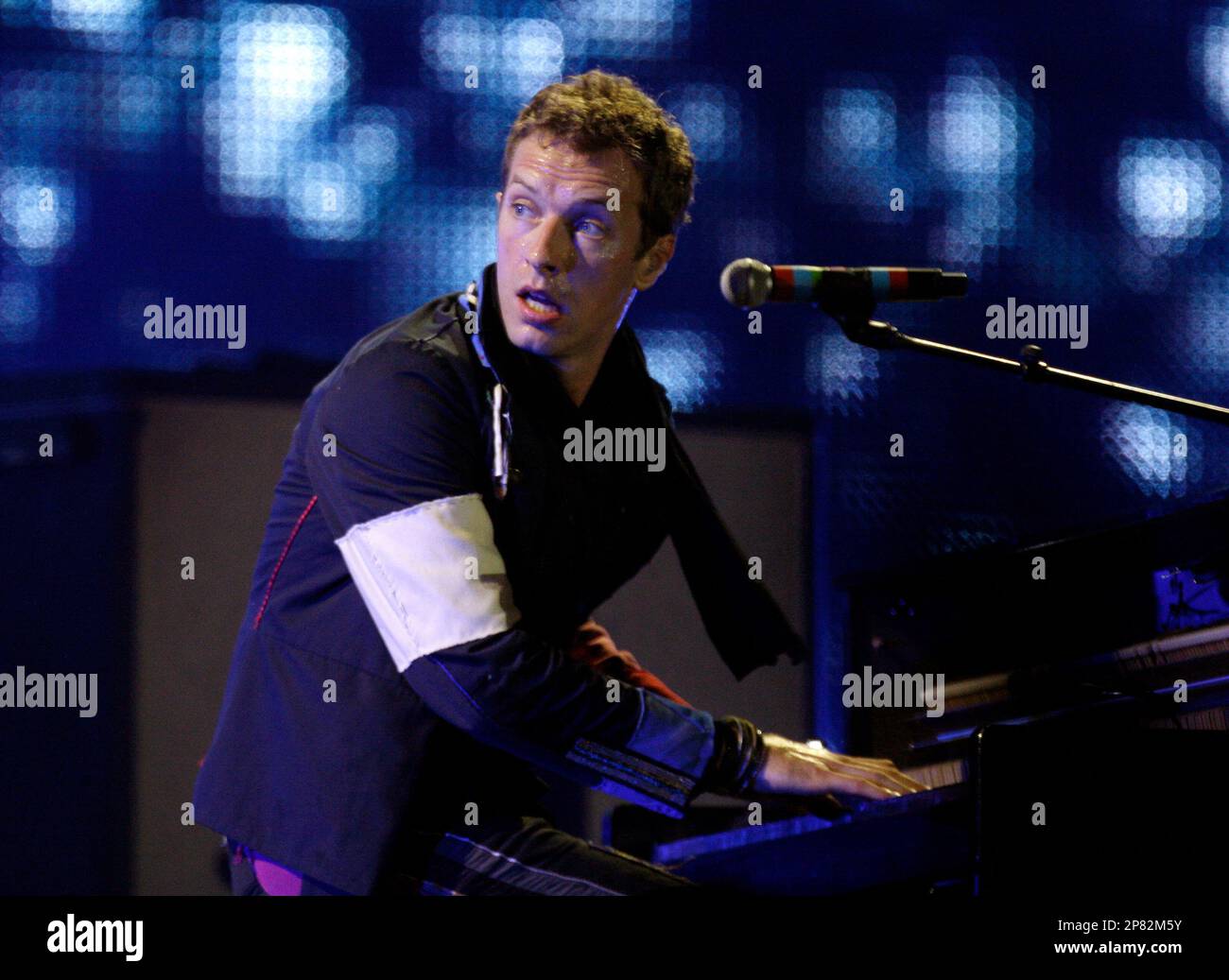 British lead singer Chris Martin, of the band Coldplay, performs at ...