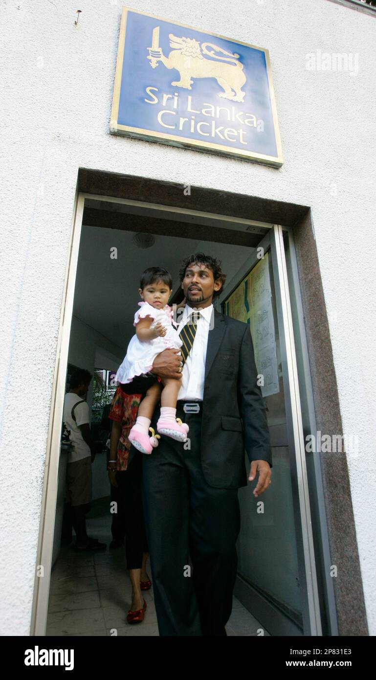 Sri Lankan cricketer Tillakaratne Dilshan leaves the Sri Lanka Cricket ...