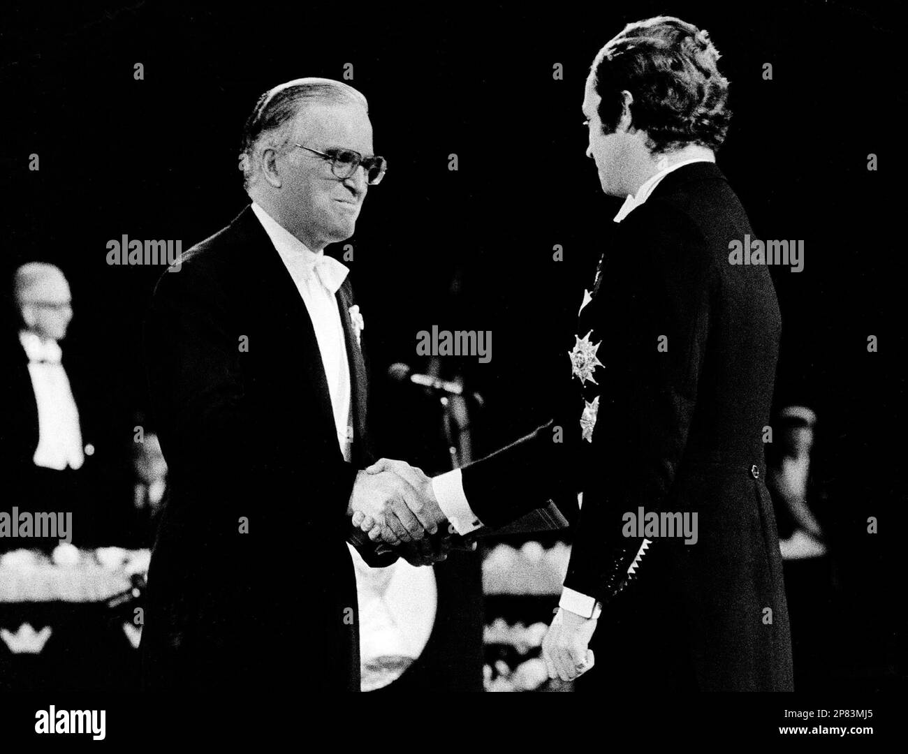 FILE - In this 1975 file photo nuclear physics professor and Nobel ...