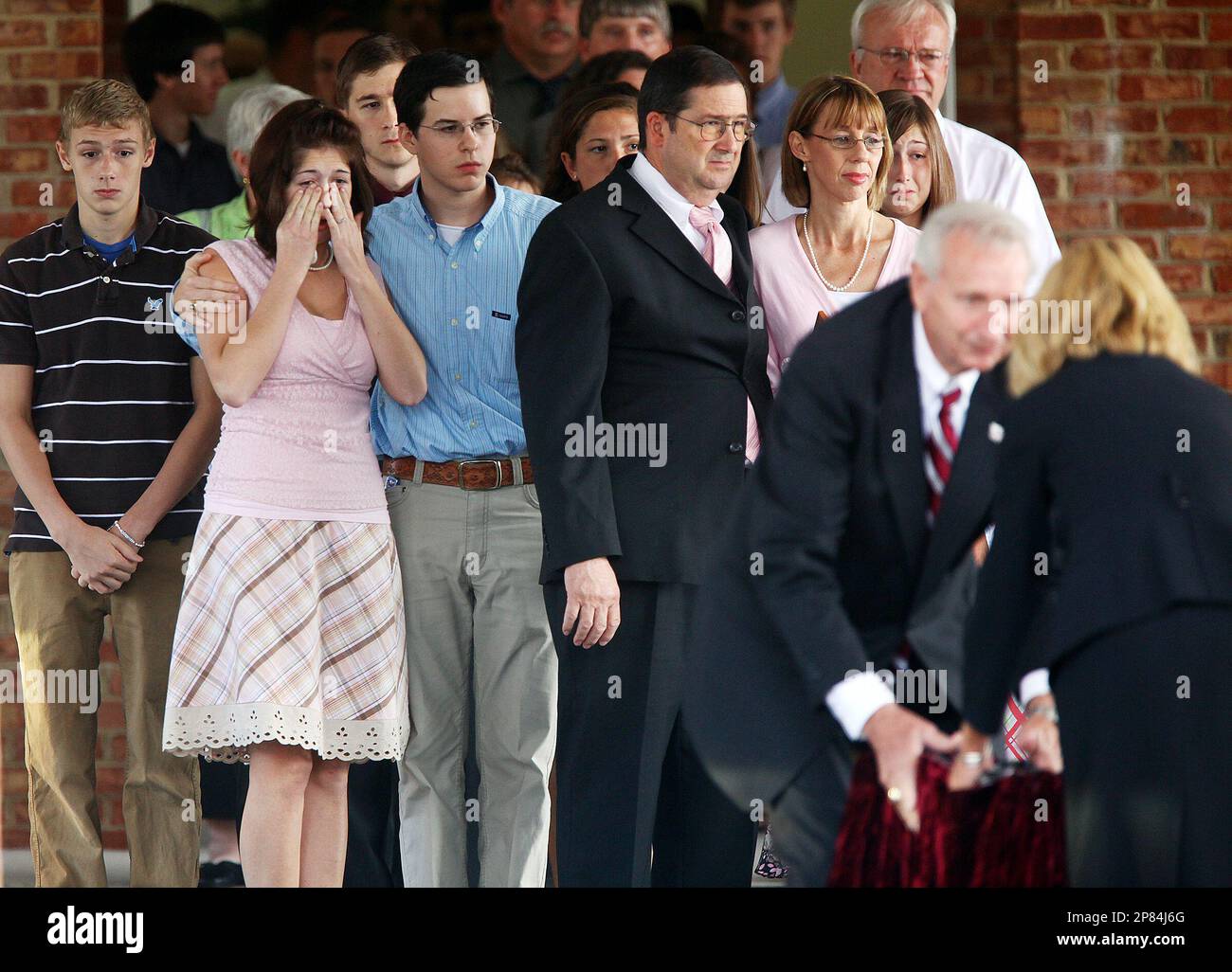 The family of Heidi Lynn Childs, including mother, Laura Childs, center ...