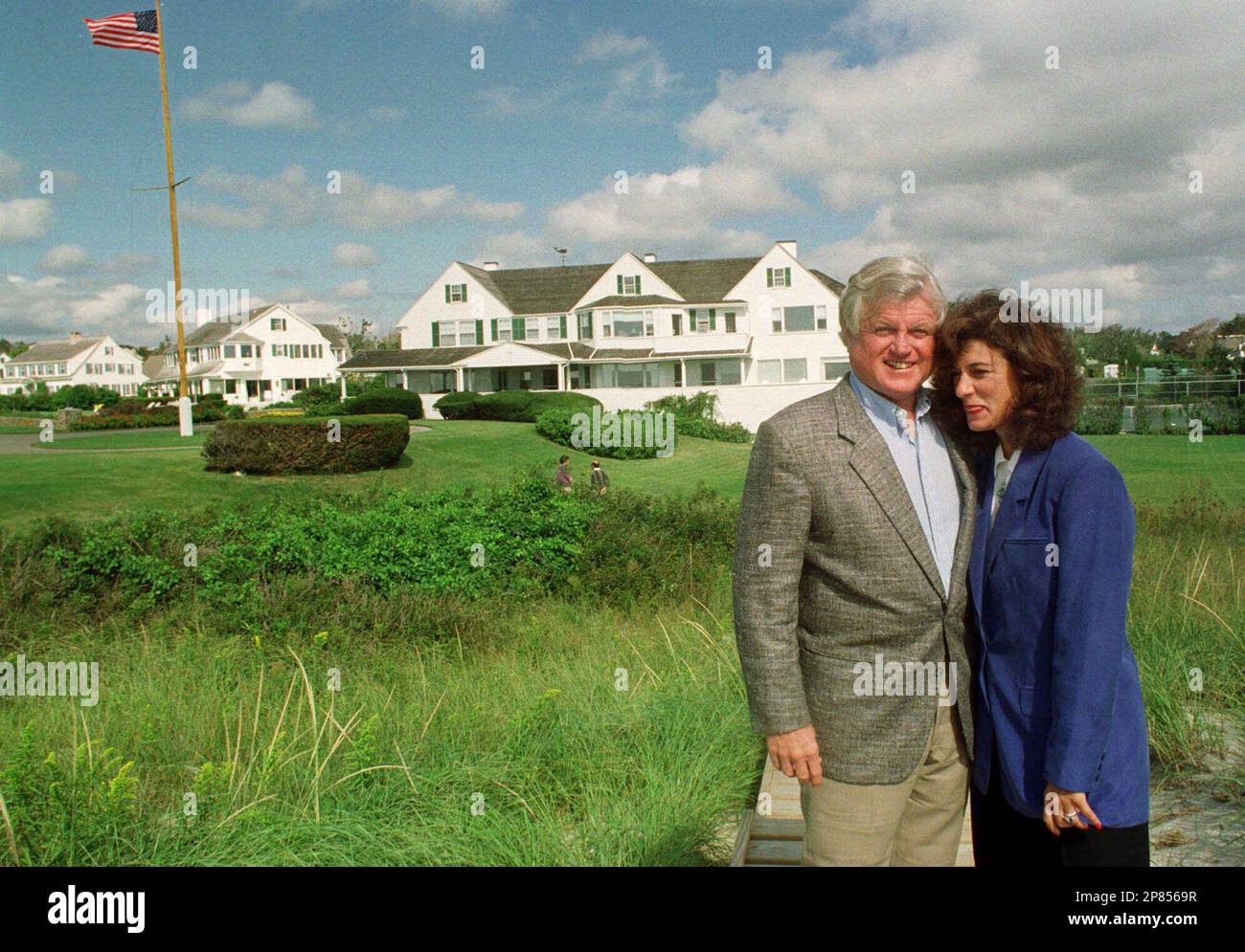 FILE -- Sen. Edward M. Kennedy, D-Mass., left, stands with his wife ...